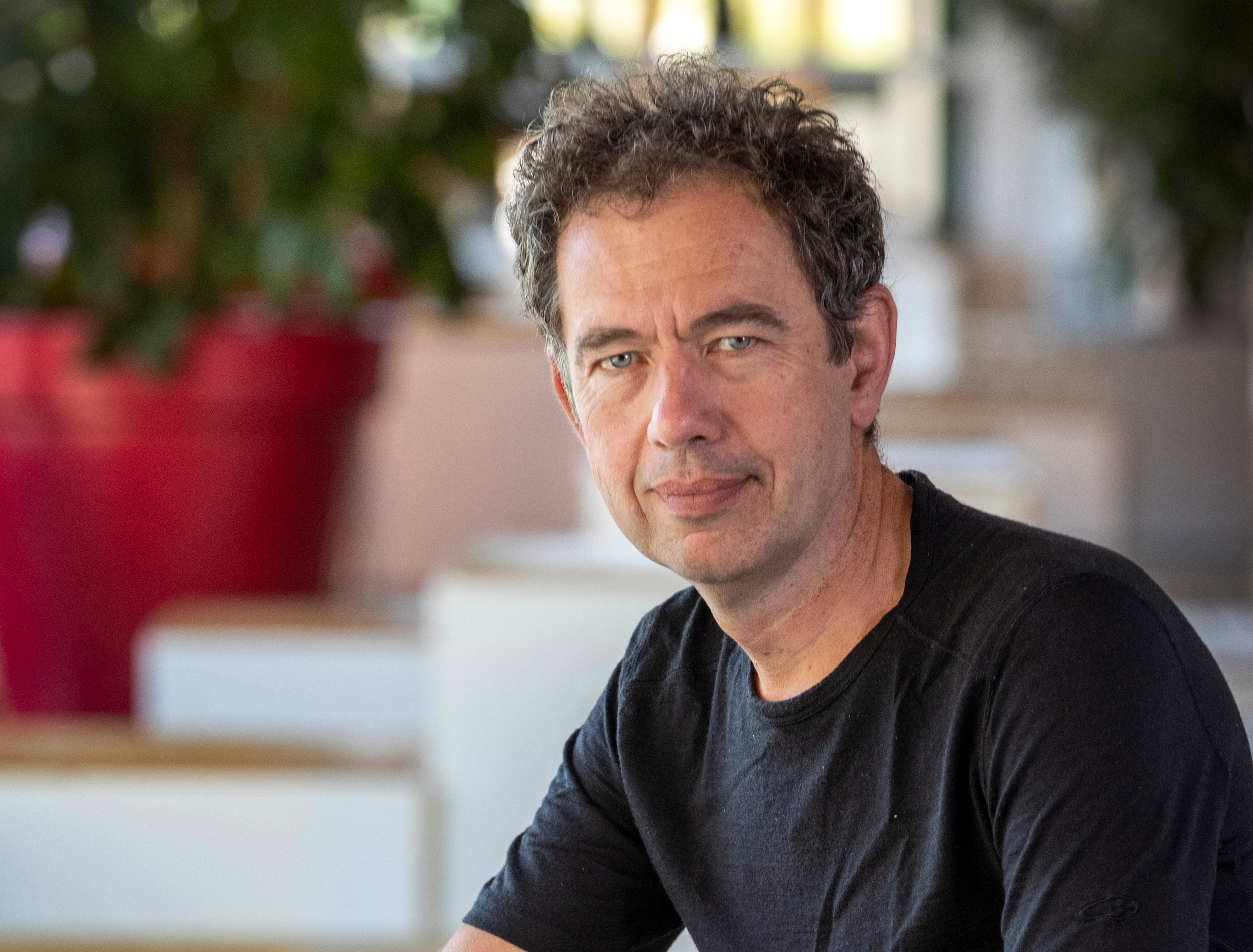 Gerwin van der Werf: Mijn roman is geen pamflet, maar ik laat wel zien dat het een puinhoop is ...