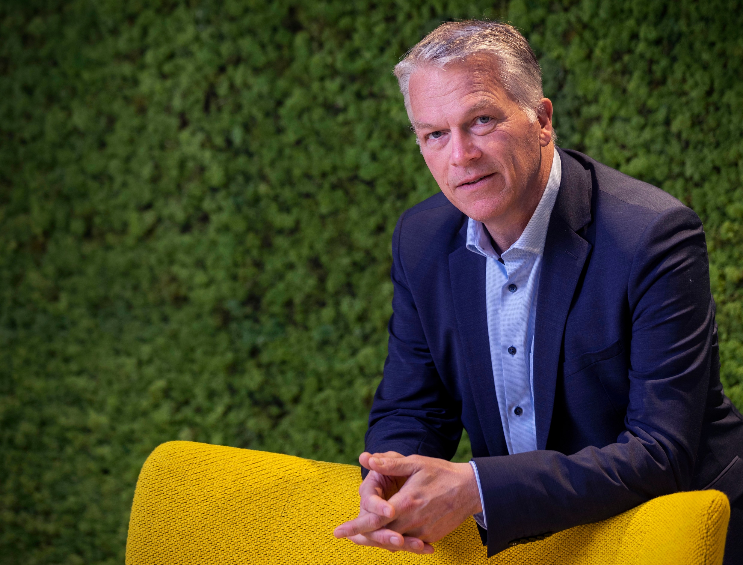 De nieuwe zorgen van Wouter Bos: hoe een crash van de zorg te voorkomen ...