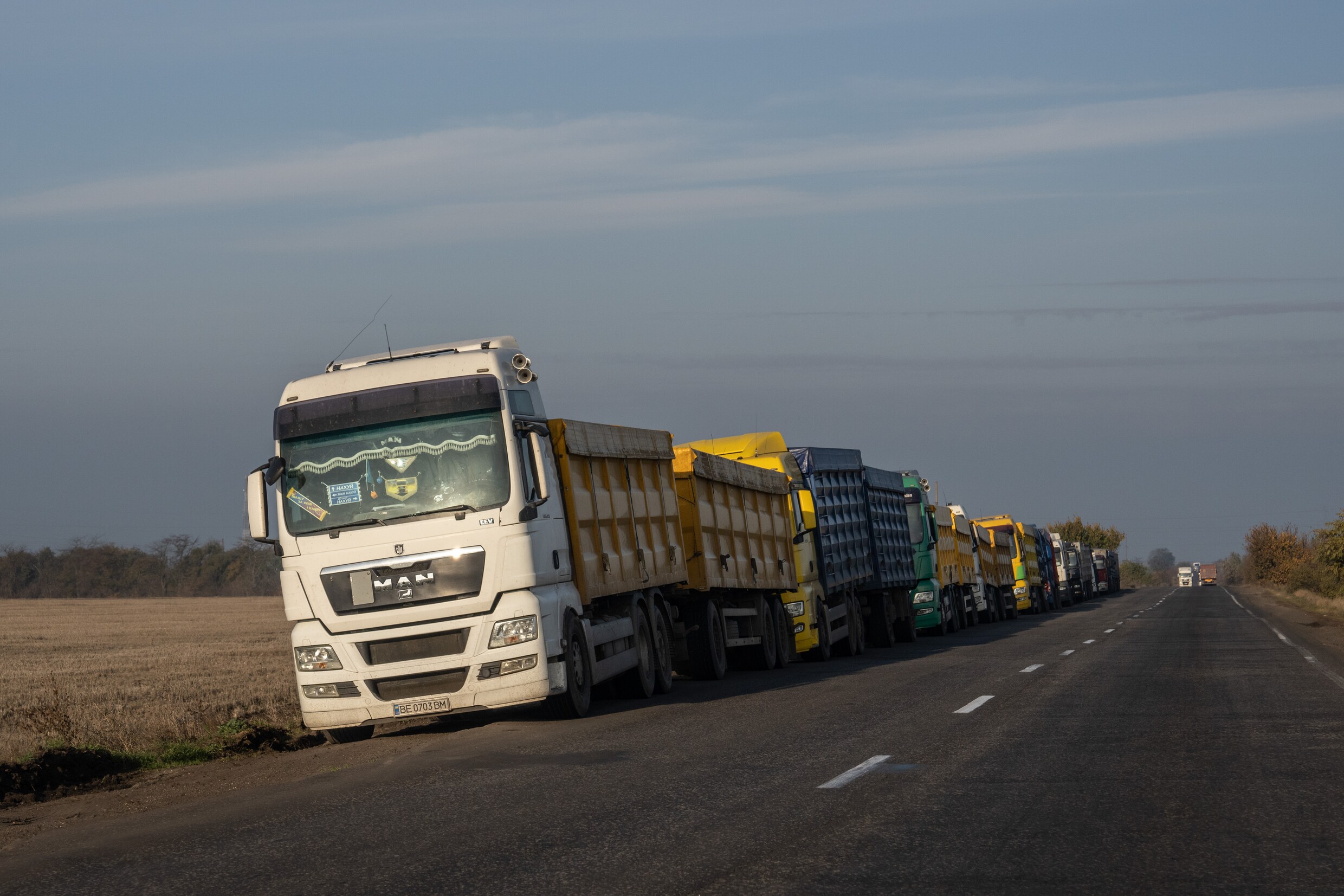 Oekraïense boer Anatoli heeft liever wapens dan graandeals. ‘Loop naar de maan met je politiek ...