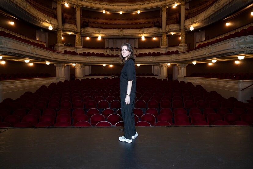 Eefje Paddenburgs eerste grote toneelrol: ‘Bij alle intieme scènes is er een ...