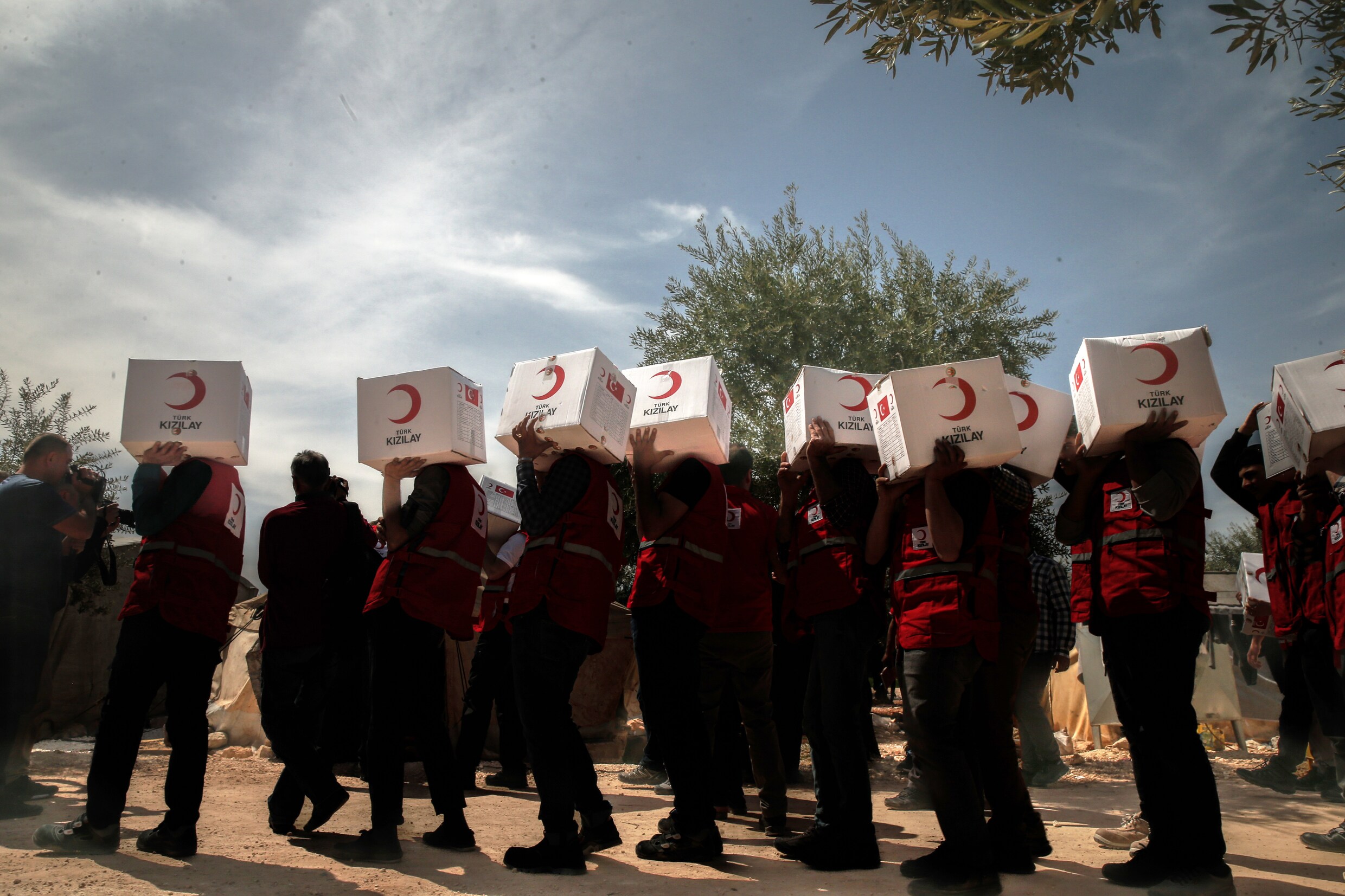 Noodhulp voor Syrië verdwijnt in de zakken van het Assad-regime, wat ...