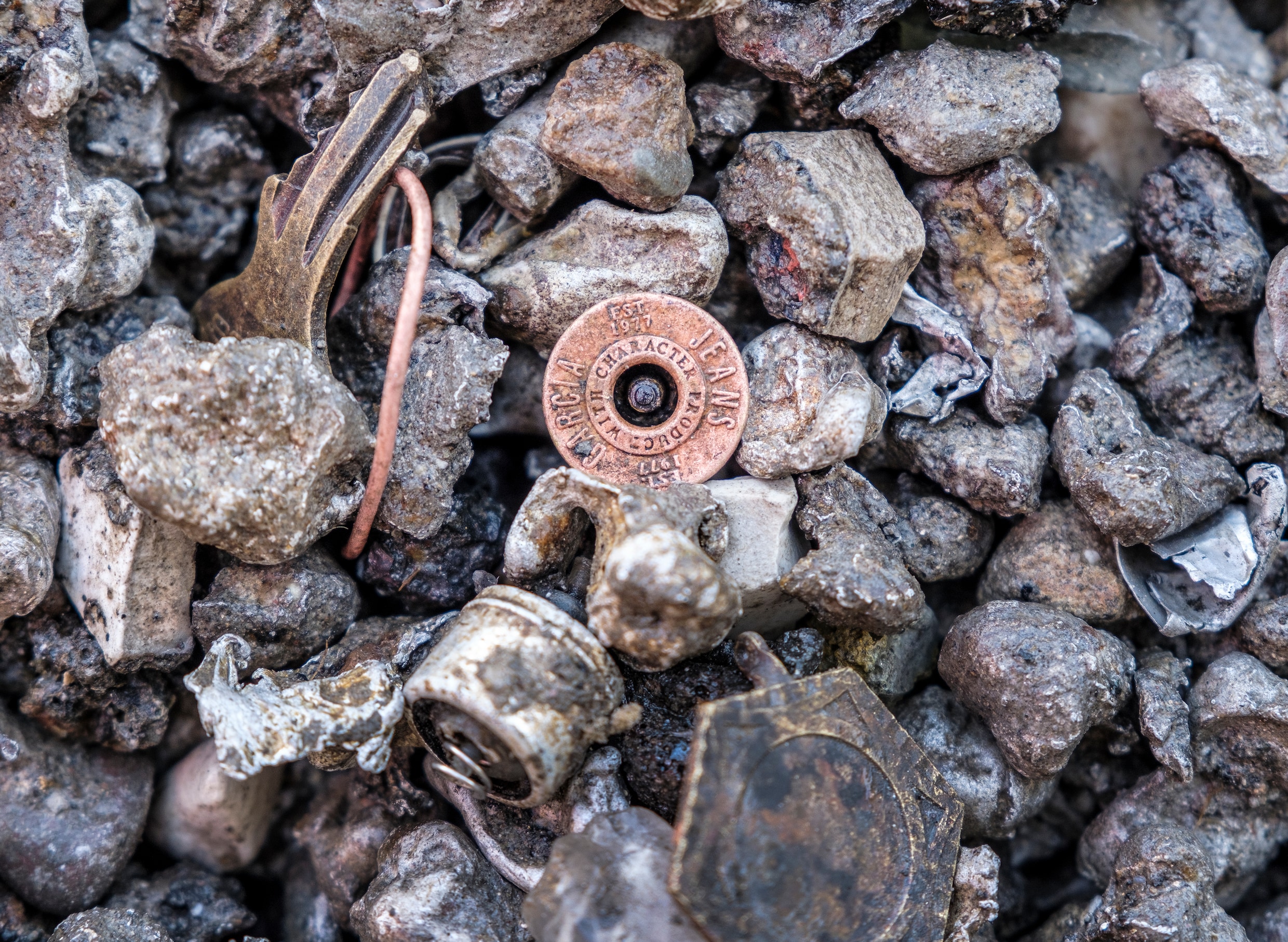 Bedrijven die verbrand huishoudafval recyclen krijgen hun product niet ...