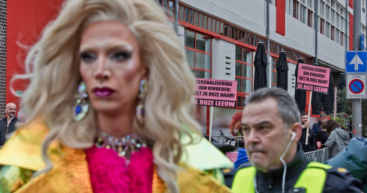 Drag queens maken vrouwen niet belachelijk, ze bekritiseren het ...