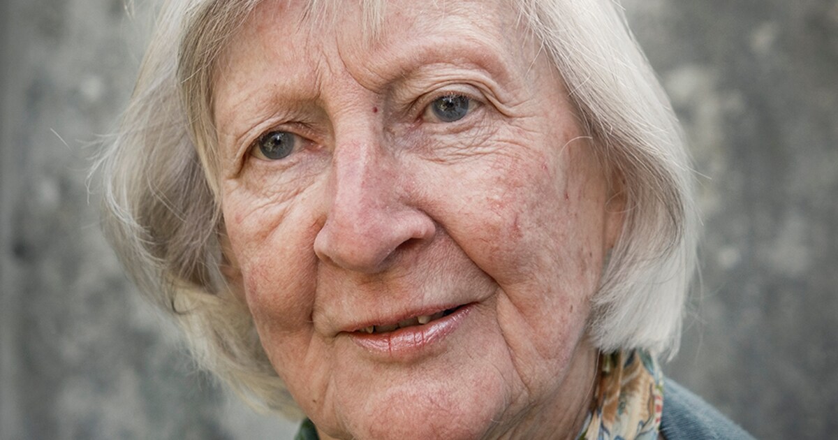 Corry (90) kan zich de oorlog nog goed herinneren: ‘Een man at soep van ...