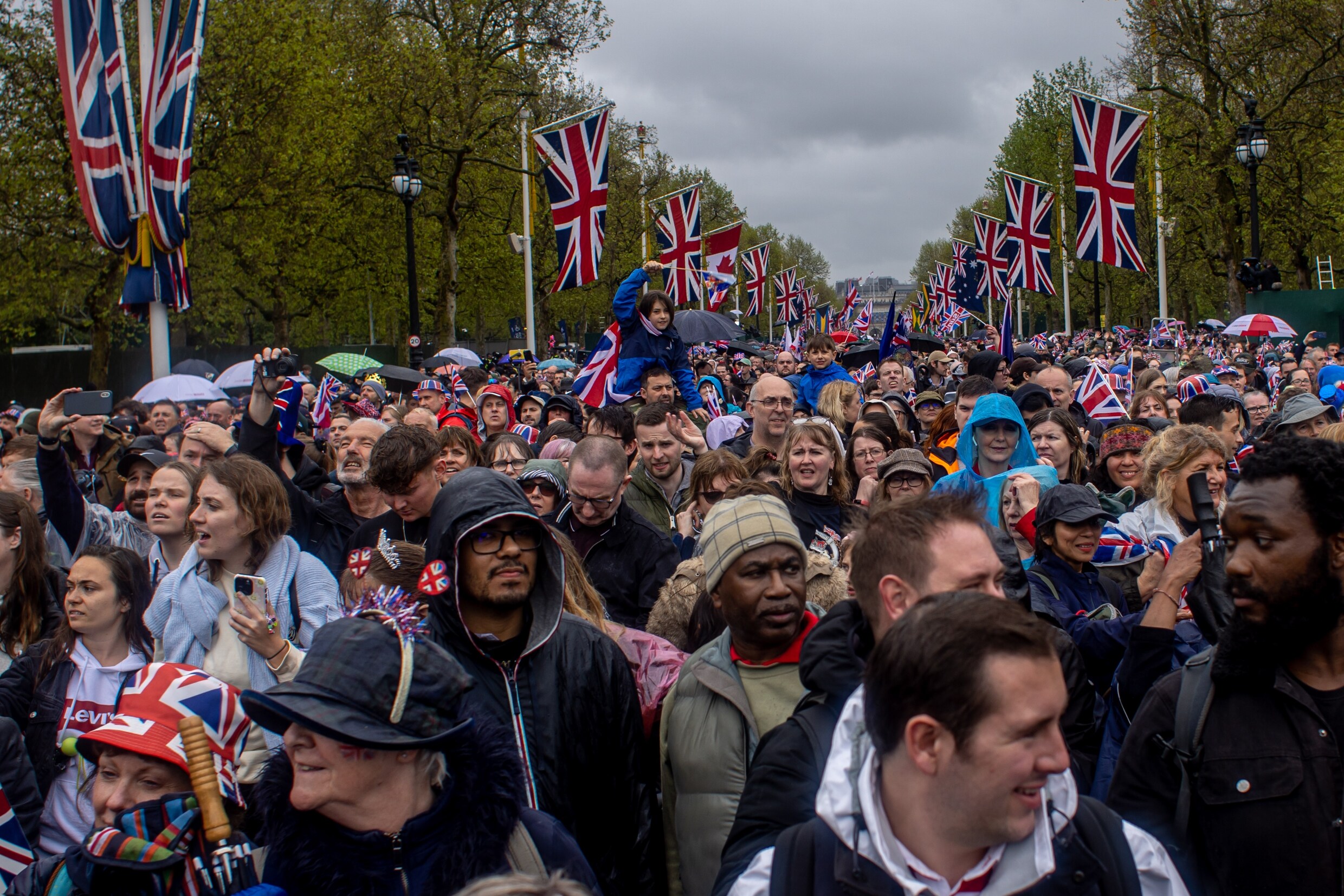 Steeds minder Britten vinden de monarchie belangrijk, maar ze willen ...