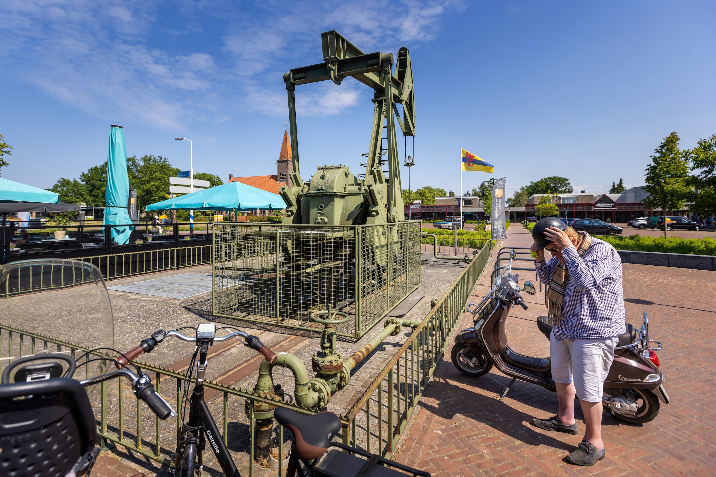 Gaat de oliepomp in Schoonebeek weer aan? De koehandel is in volle gang ...