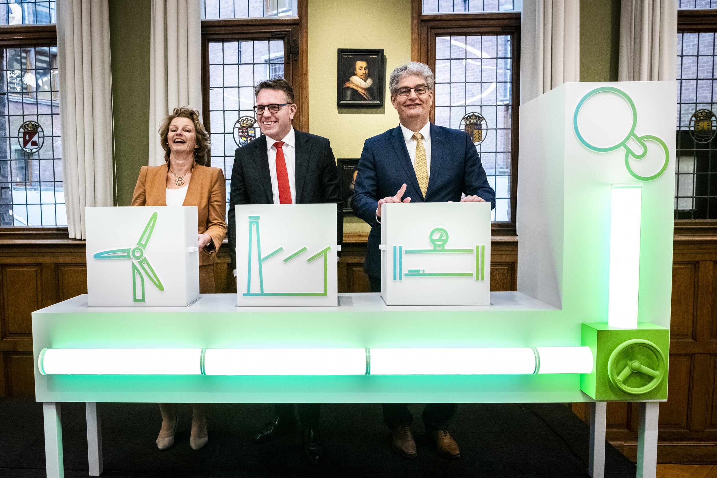 Twee oud-topmanagers doen oproep aan Shell: ‘Neem verantwoordelijkheid ...