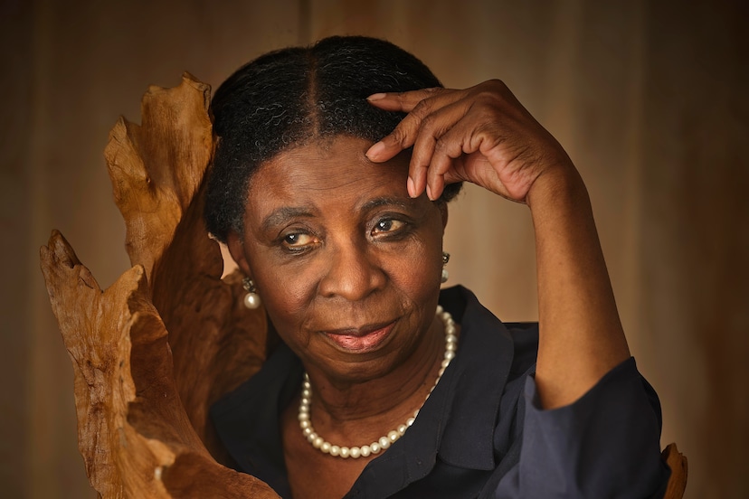 Schrijfster Roline Redmond: Waarom moet ik weer uitleggen waarom ...