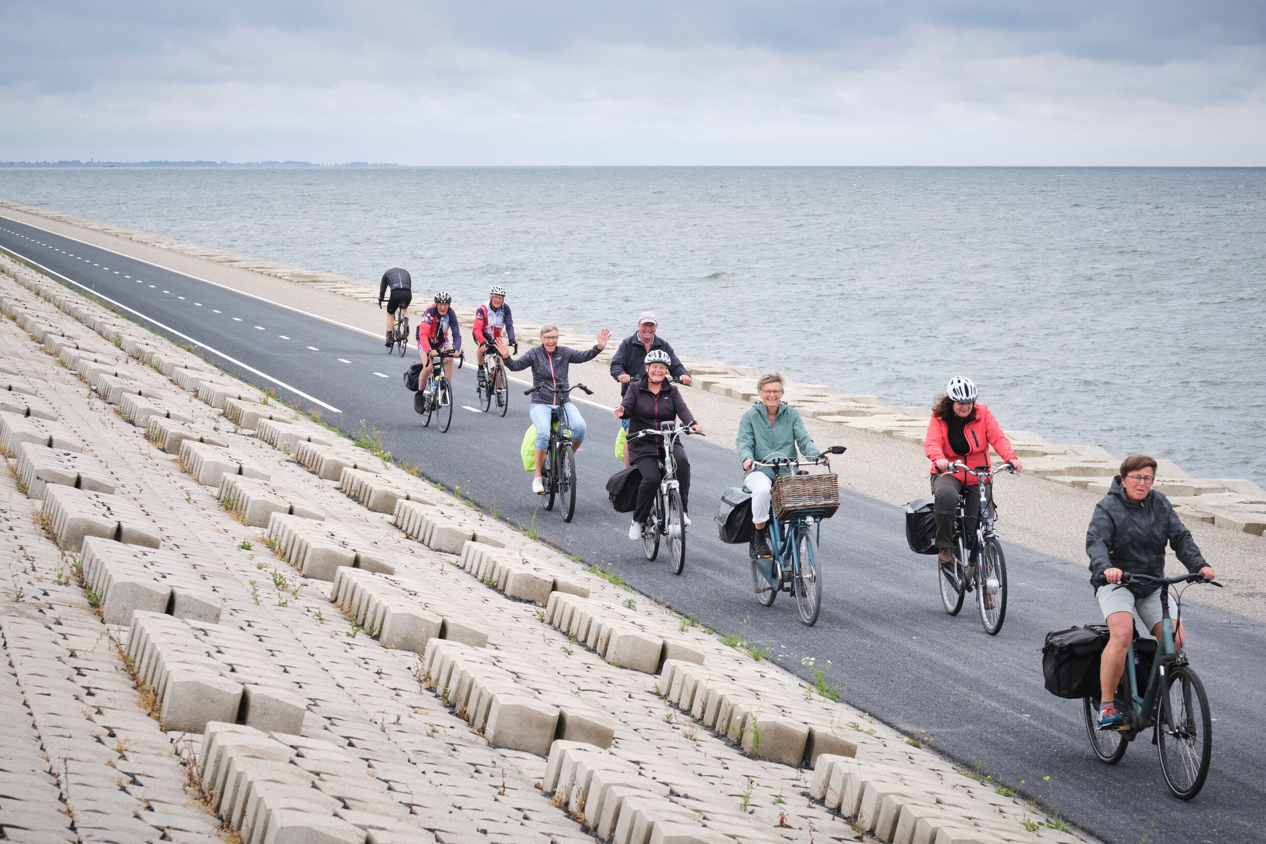 Een primeur langs de zeekant van de Afsluitdijk. ‘Alsof ik op Ameland ...
