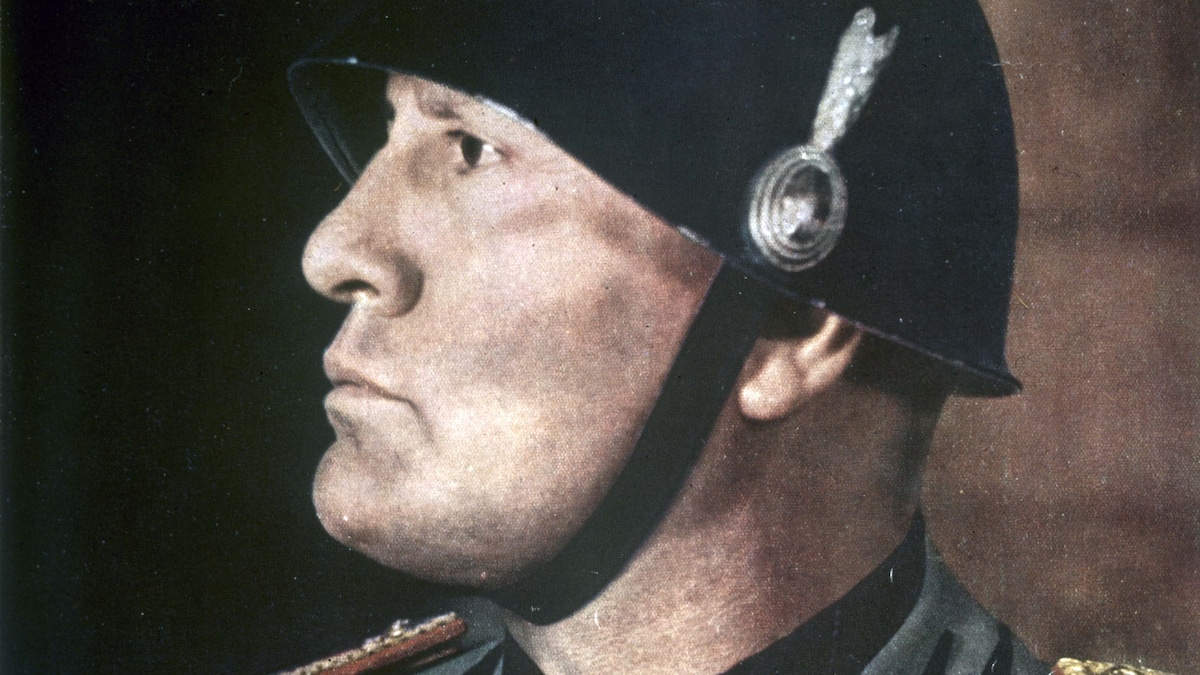 Urlabhra Mussolini Mussolini's Ghost Clings To Rome