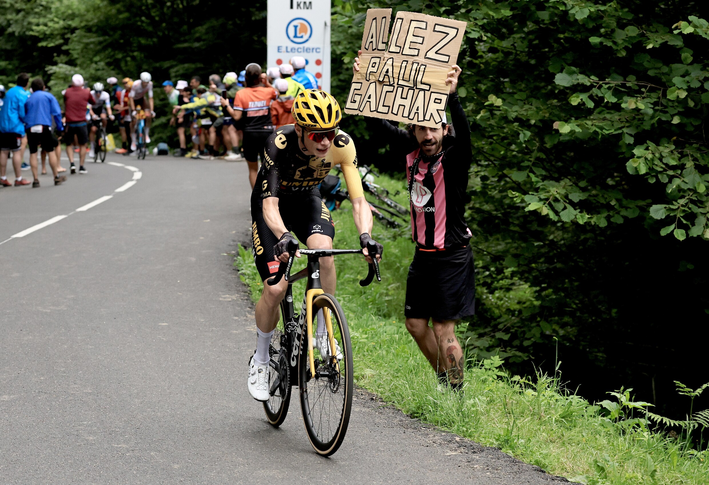 Vingegaard heeft Pogacar na vijf dagen al waar hij hem wil hebben | Trouw