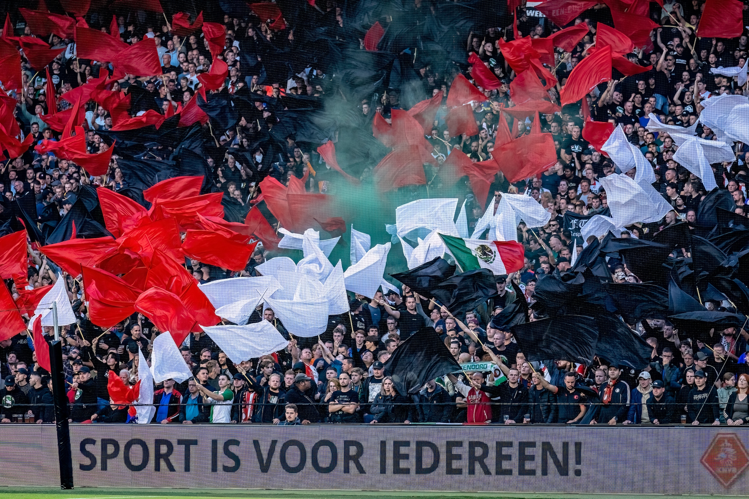 Gaan de maatregelen tegen hooligans werken? ‘Dit seizoen wordt de ...