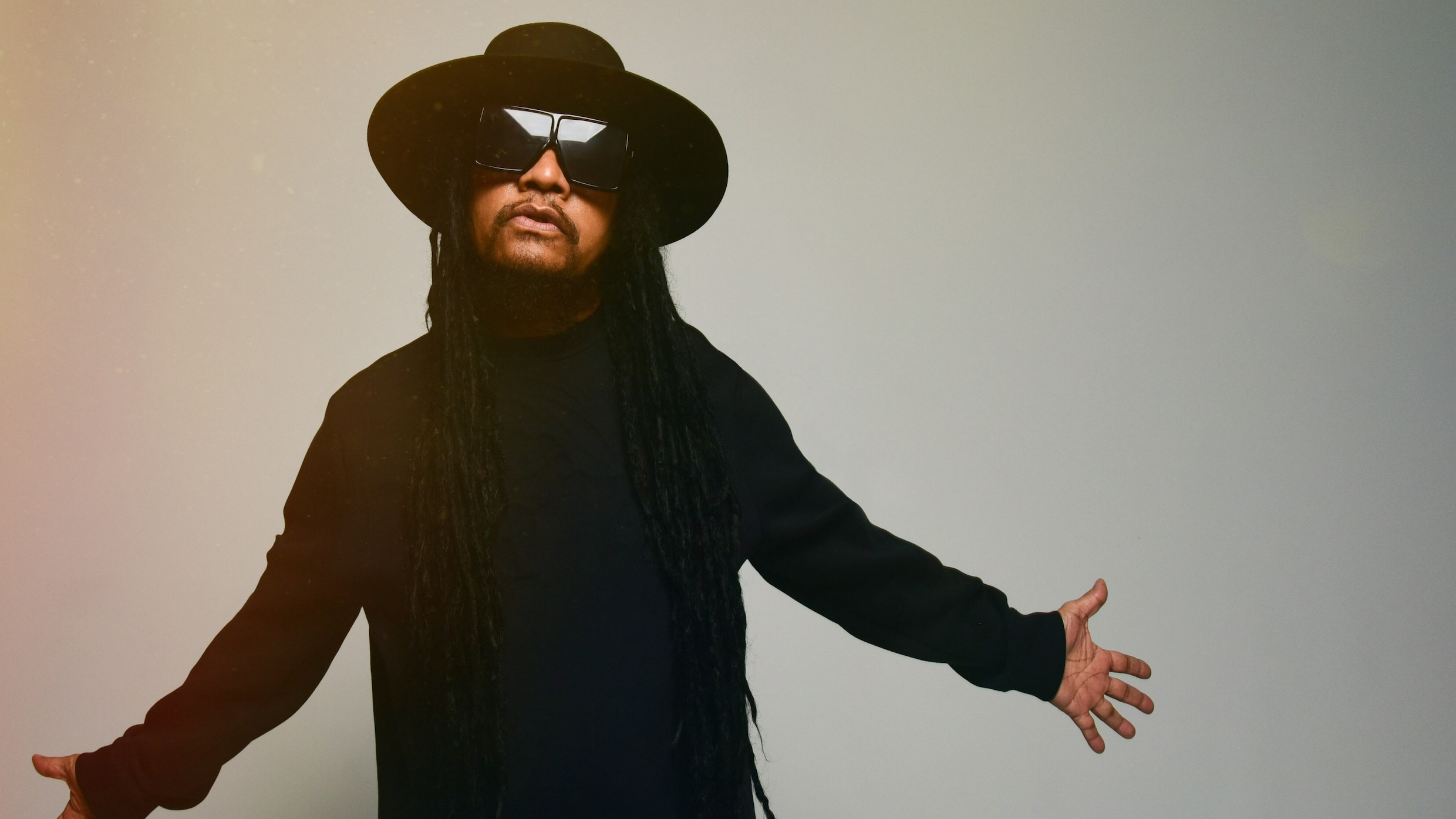 Maxi Priest: ‘Ik geloof in liefde omdat ik weet wat het is om gehaat te ...