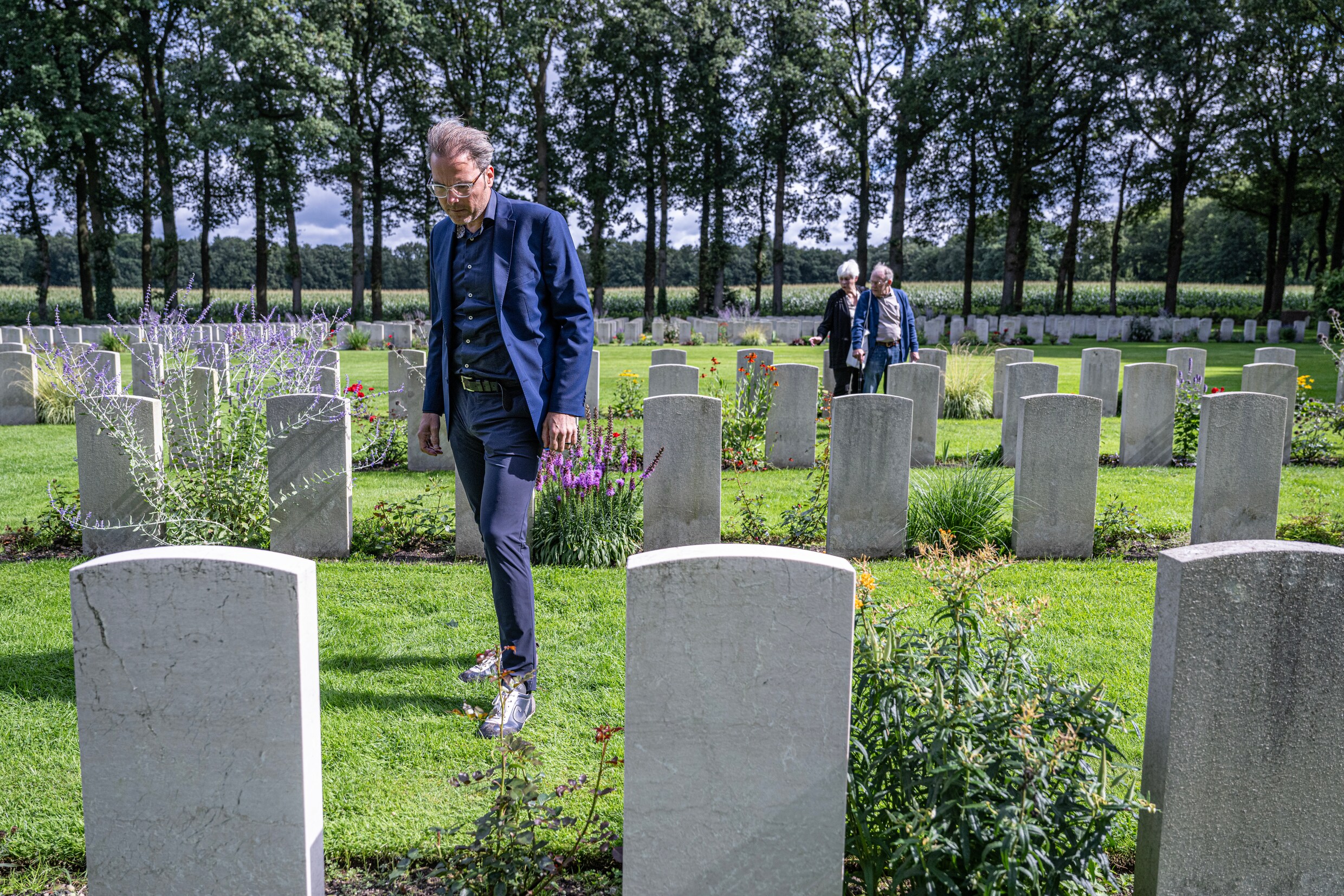 Schrijver Bas Steman weet zeker dat hij de reïncarnatie is van een ...