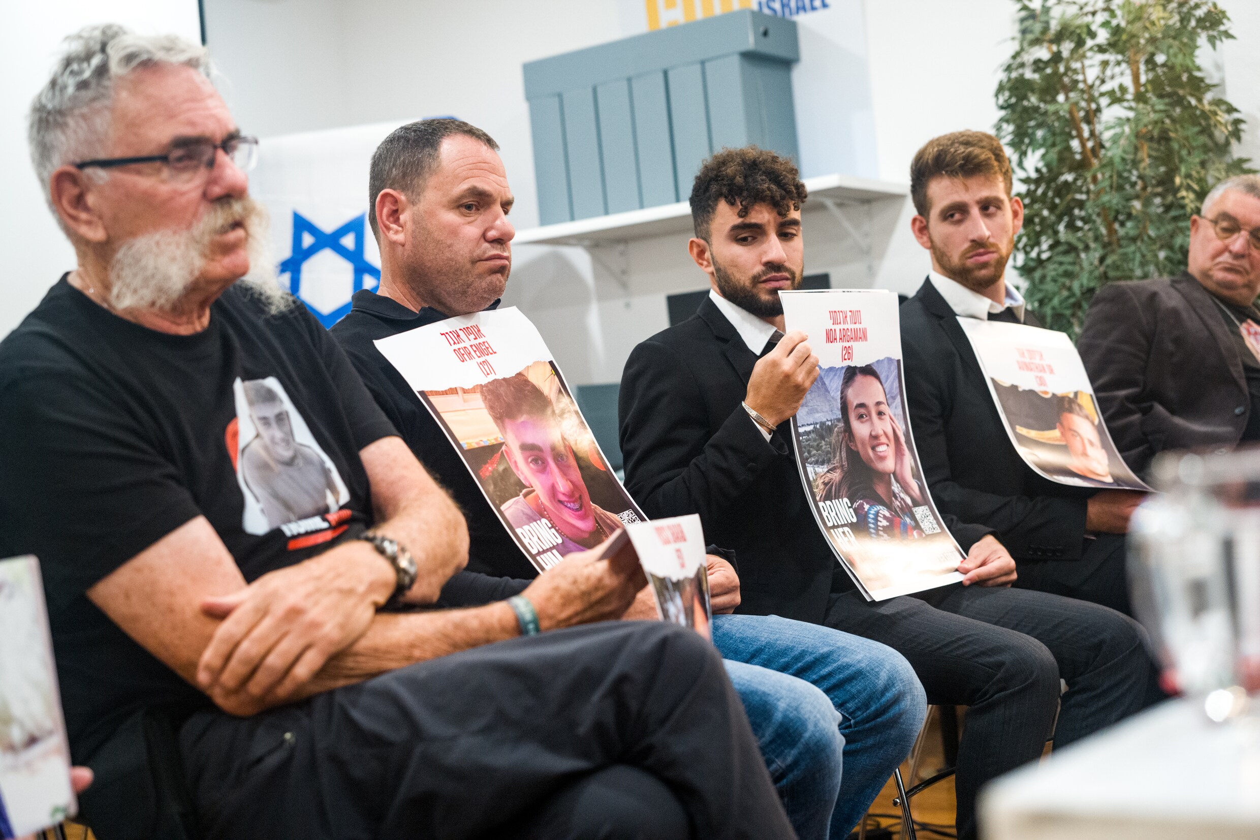 Opa van ontvoerde Ofir Engel (18): ‘Om half één kregen we nog een foto ...