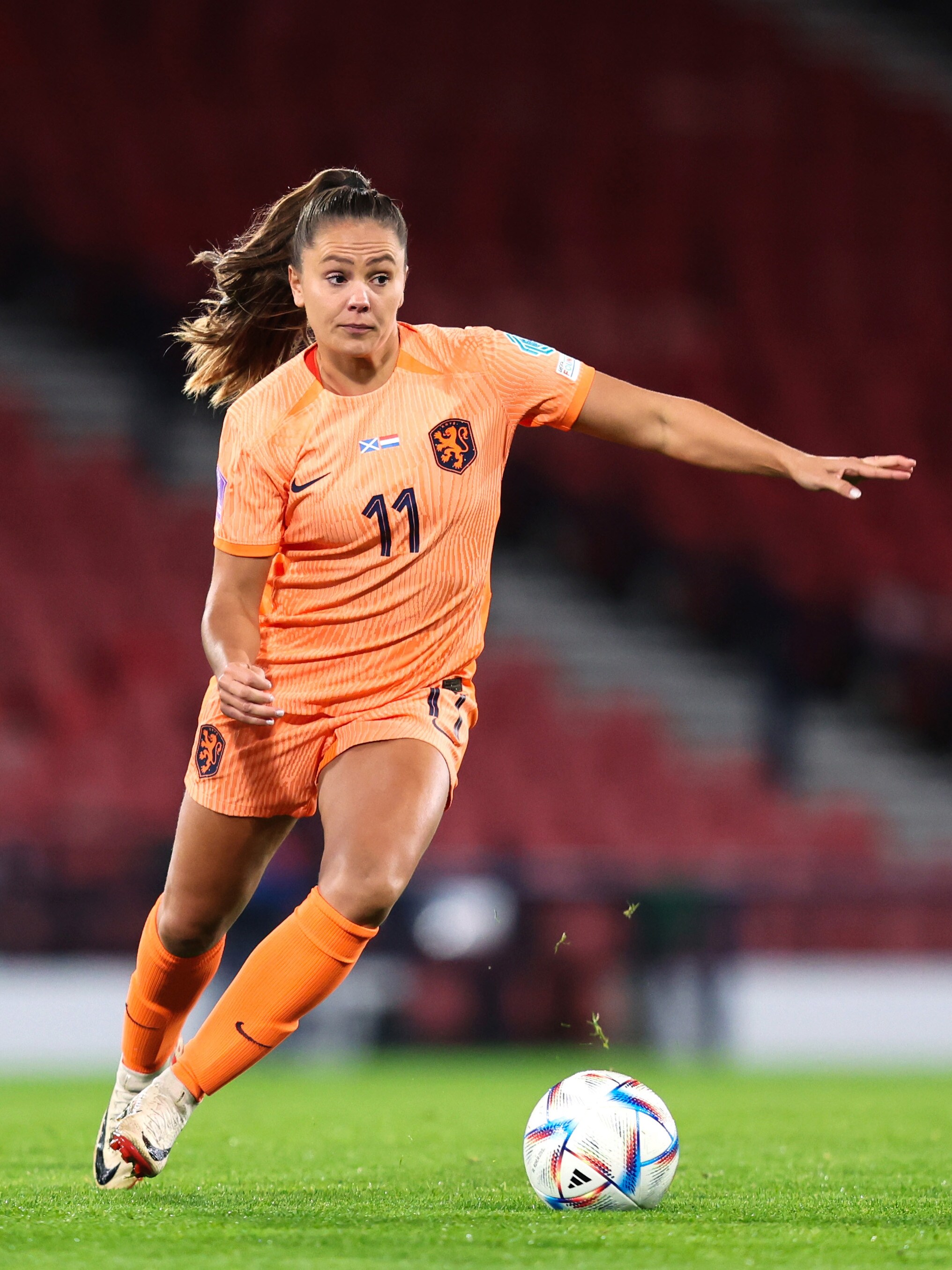 De magie van Wembley: ‘Cool voor het vrouwenvoetbal dat wedstrijden nu ...