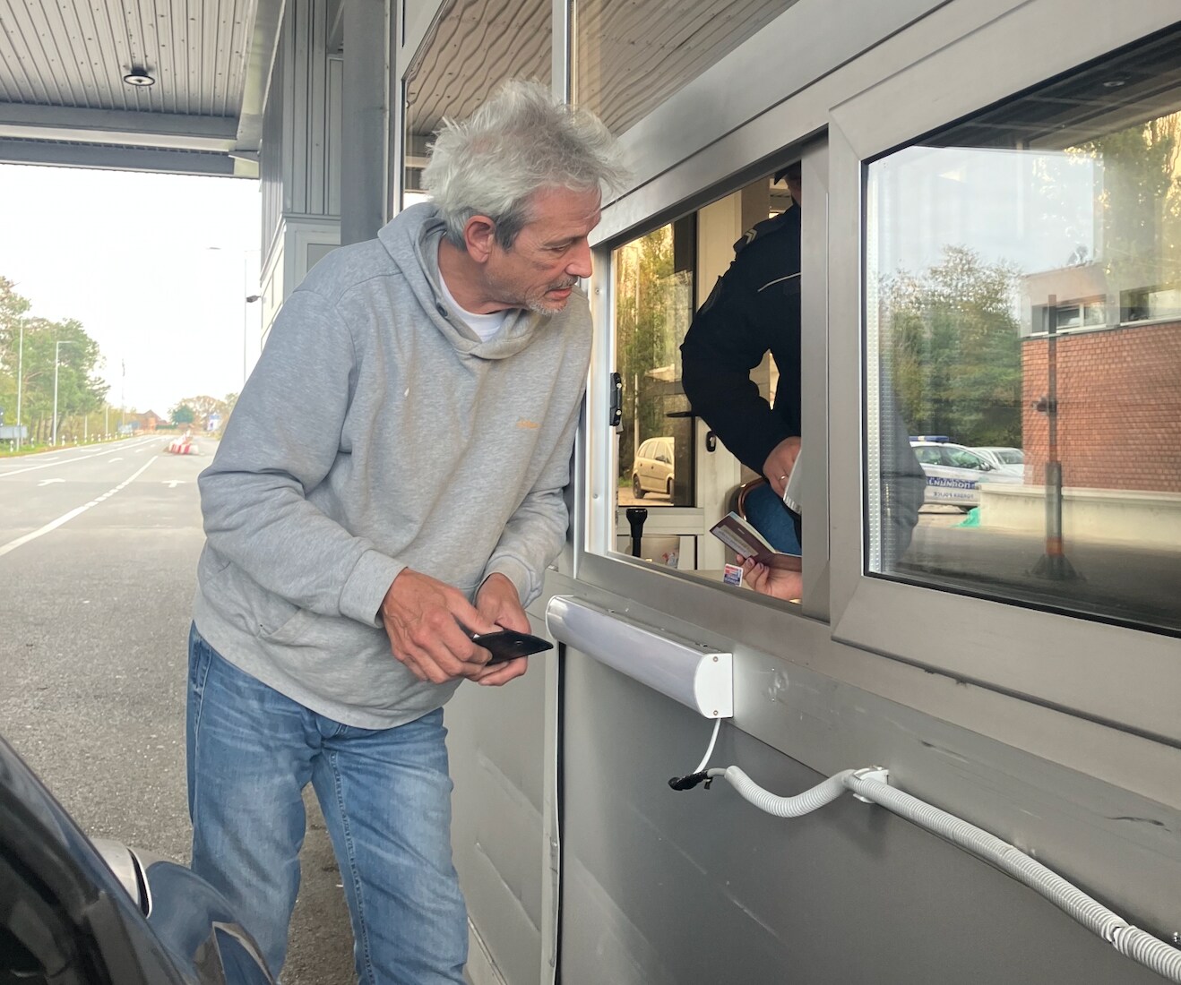 De Servische Masi Prostran (67) deelt zijn hele levensverhaal bij een ...