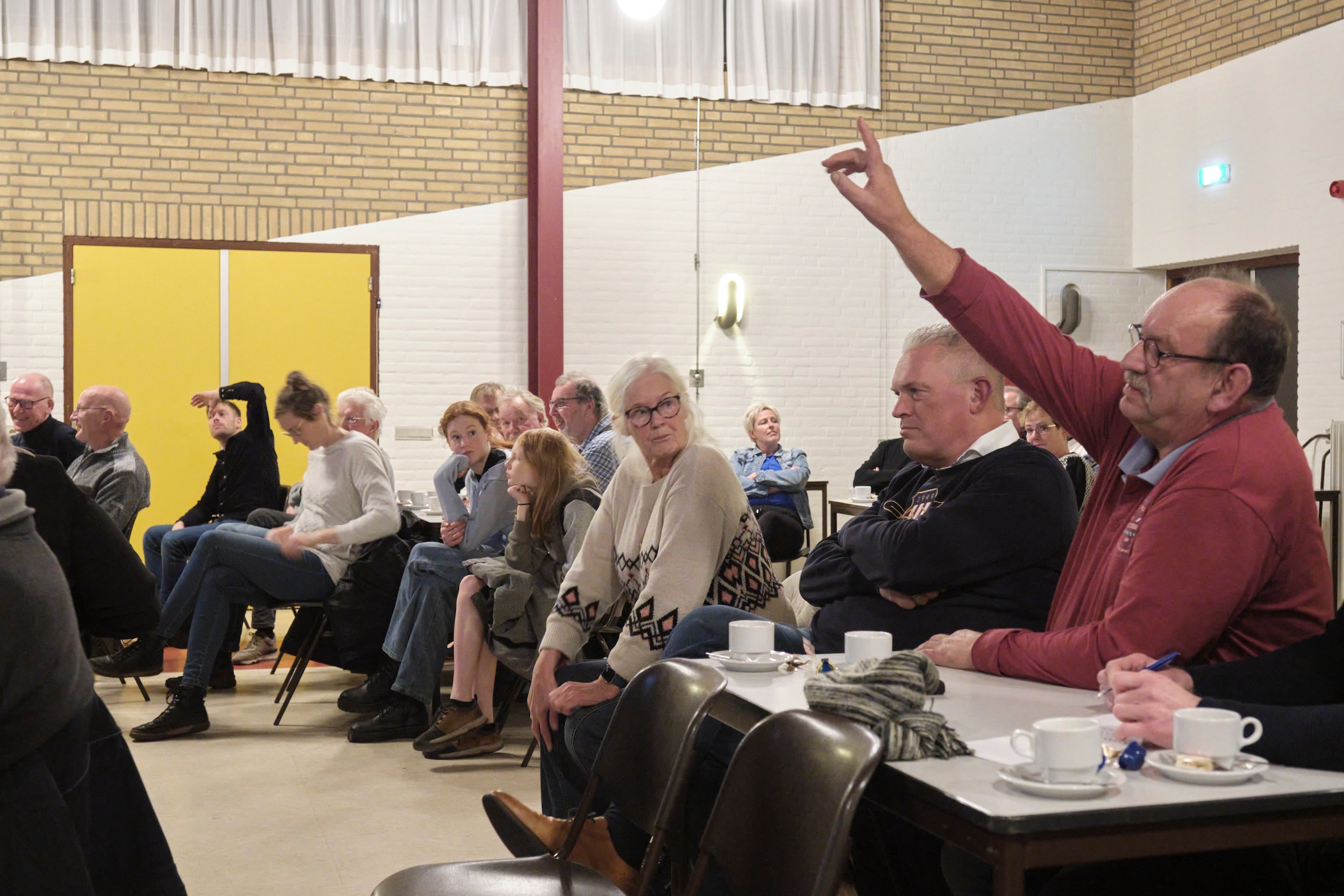Plannen voor nieuwe biovergister zorgen voor onrust in Friese dorpen ...