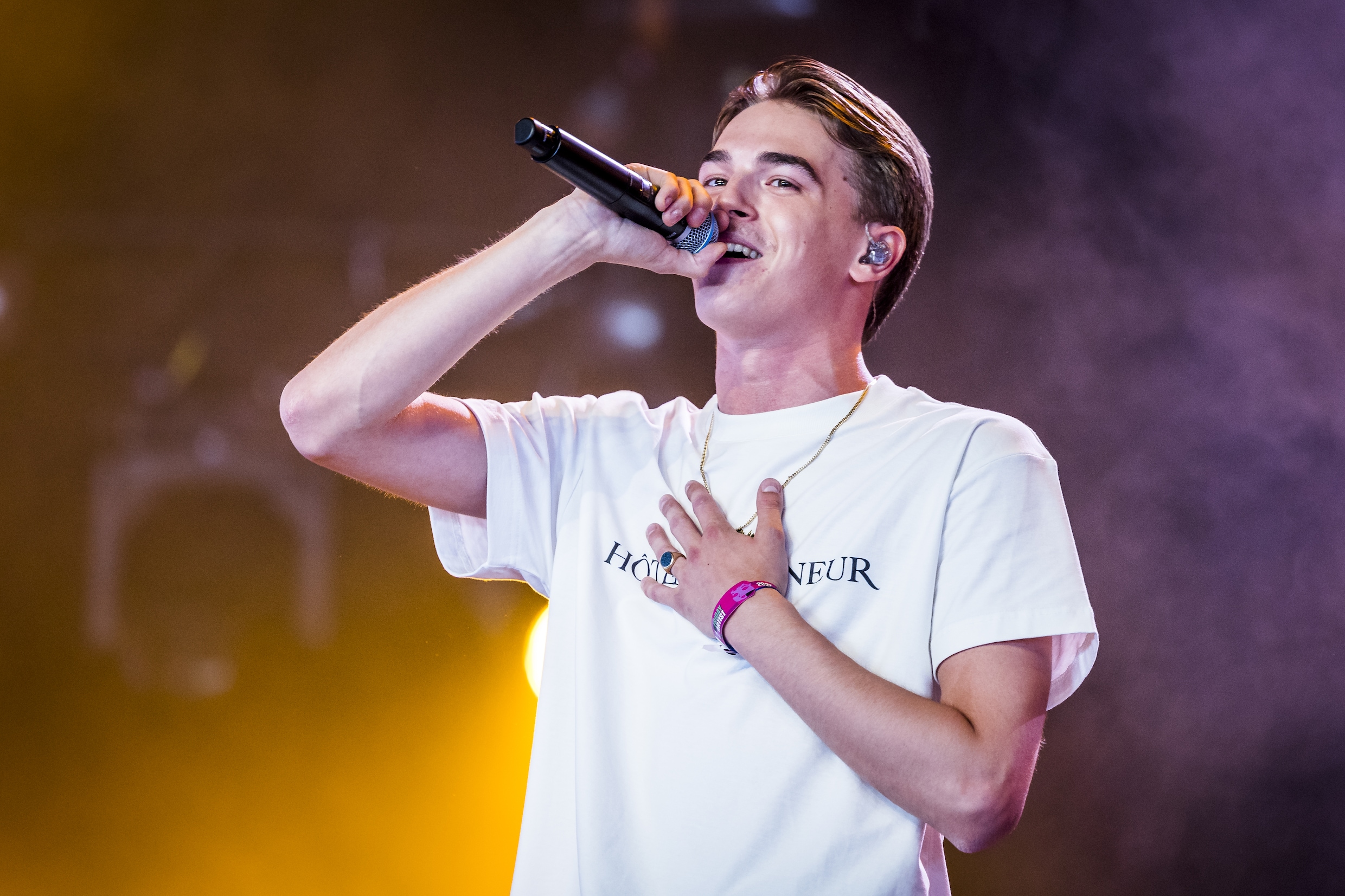 Eerst Ziggo Dome uitverkopen, nu in veel kleiner Paradiso: popster ...