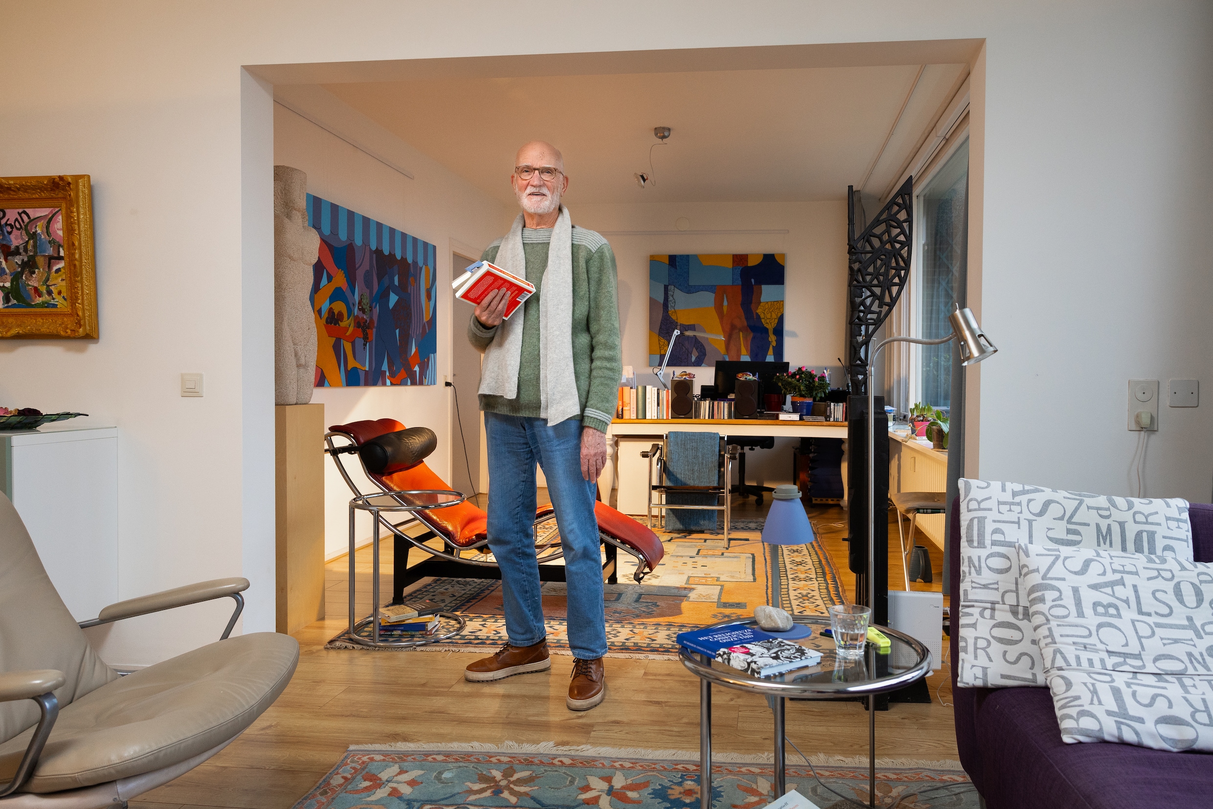 Na zijn pensioen werd Matth van Rooden schilder. ‘Ik leef nog steeds ...