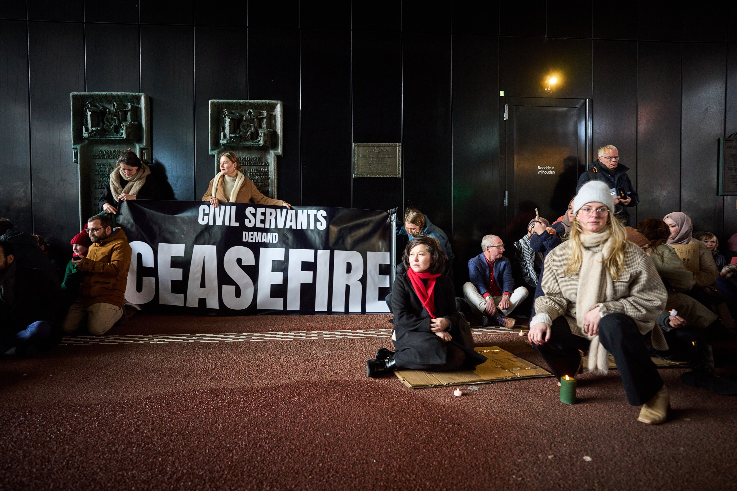 Het Nederlandse kabinet kan veel doen om Gaza te helpen, zeggen oud ...