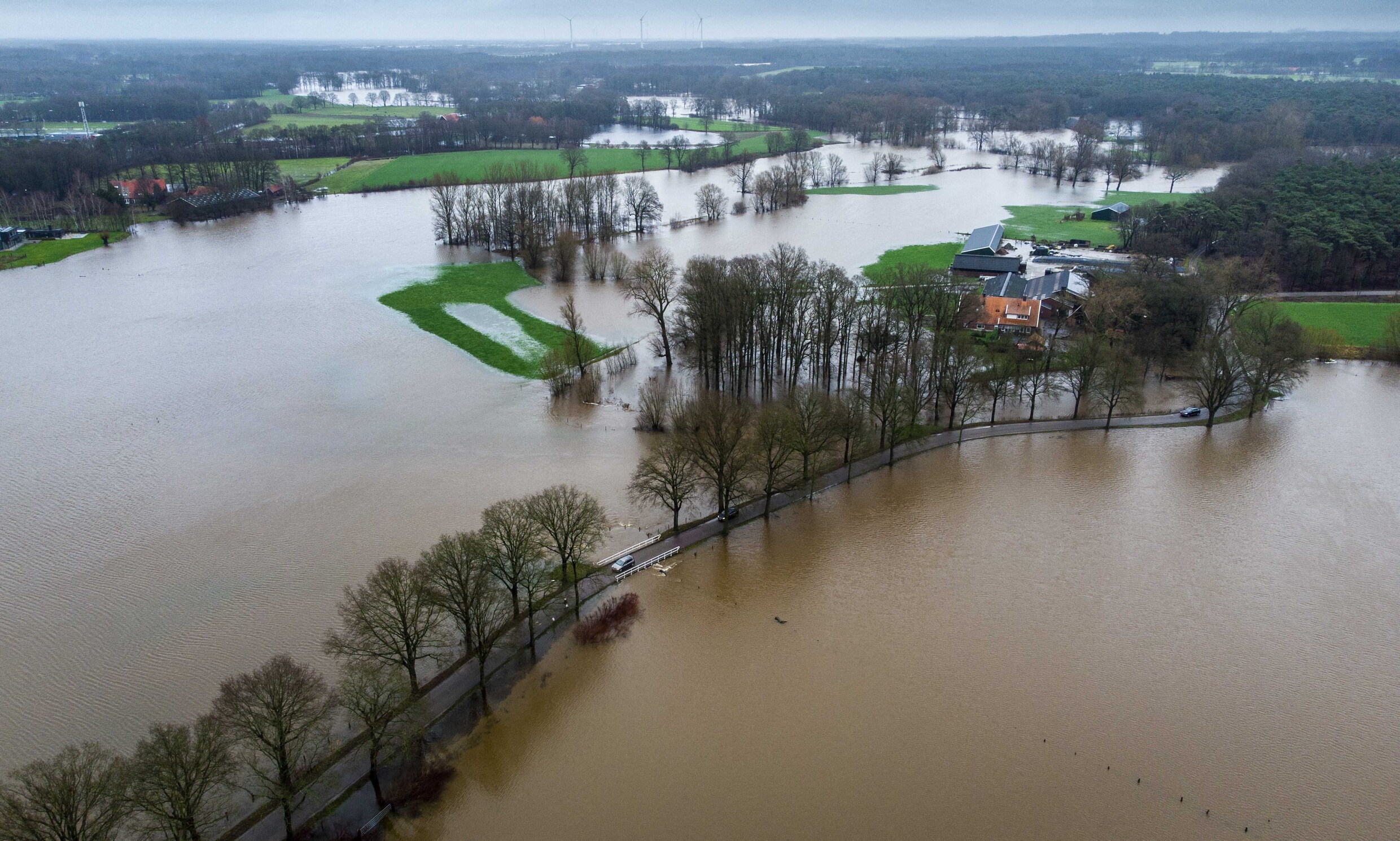 Waterschappen extra alert vanwege verder stijgend waterpeil | Trouw