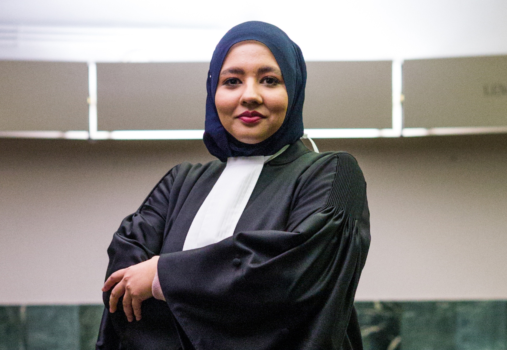 Met een hoofddoek op carrière maken: ‘Het wordt beter, maar er zijn nog onnodige drempels’ | Trouw