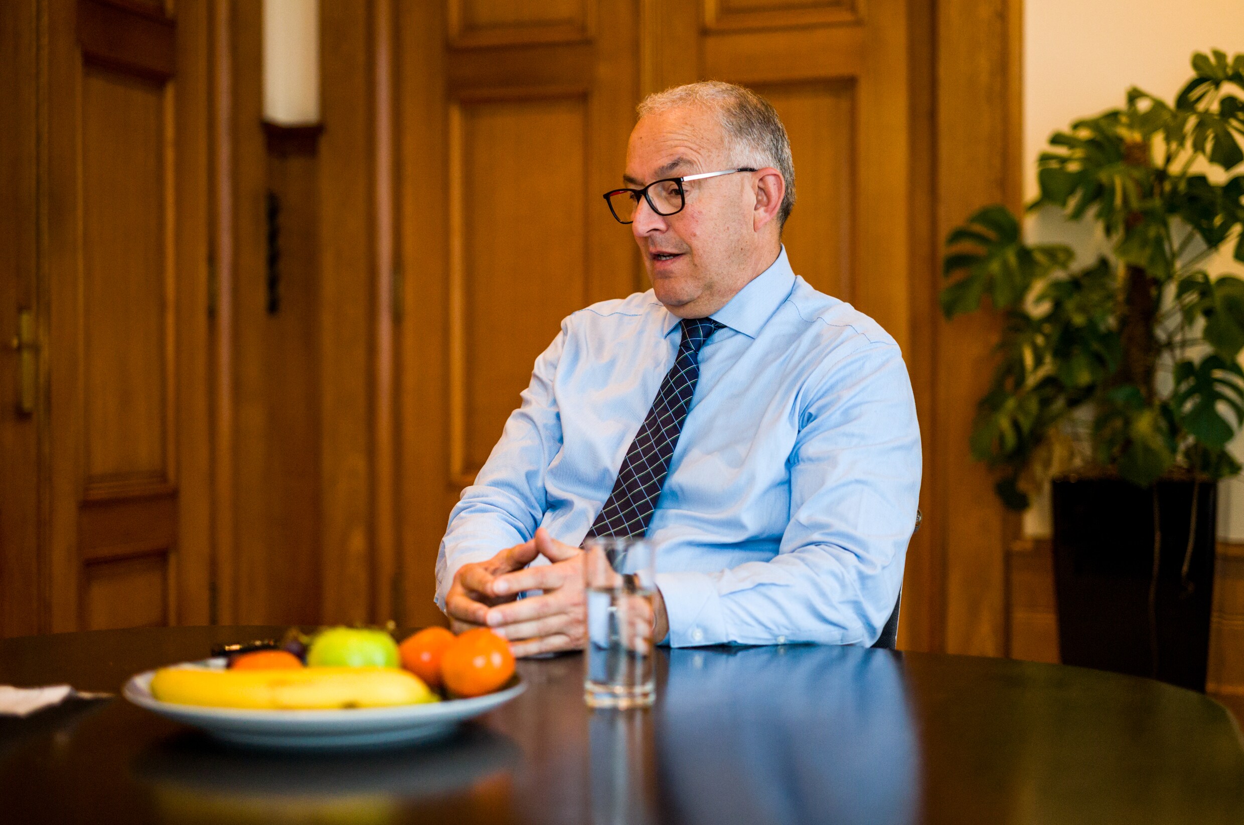 Aboutaleb kan er niet bij: ‘Hoe kun je nog een lijntje snuiven als je ...
