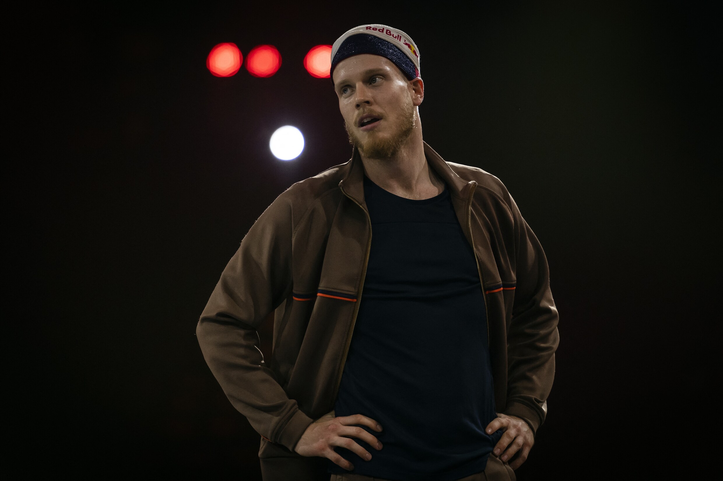 Op weg naar de Spelen geeft breakdancer Menno van Gorp nog workshops op ...