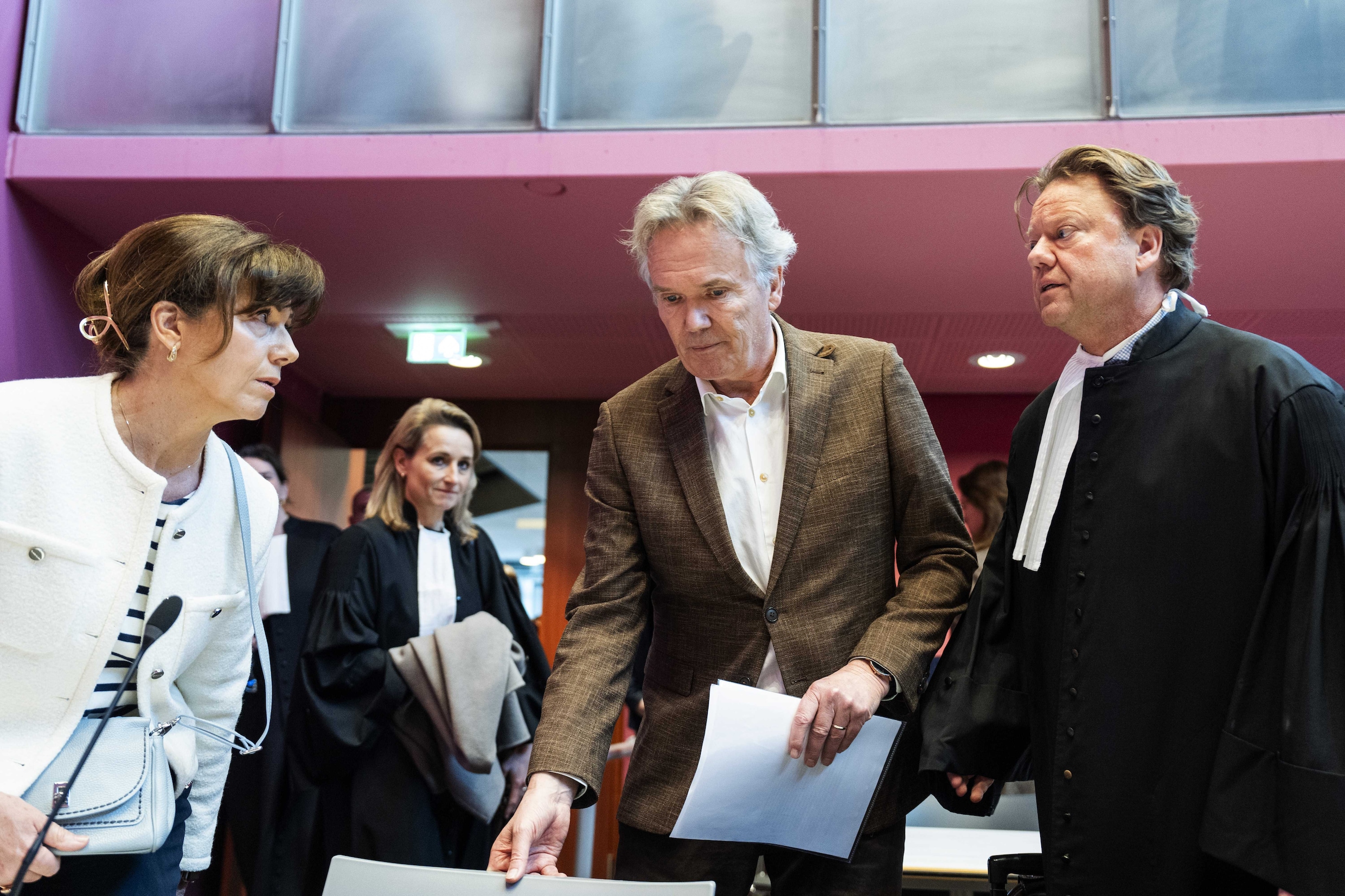 Tom Egbers en NOS proberen er samen alsnog uit te komen | Trouw