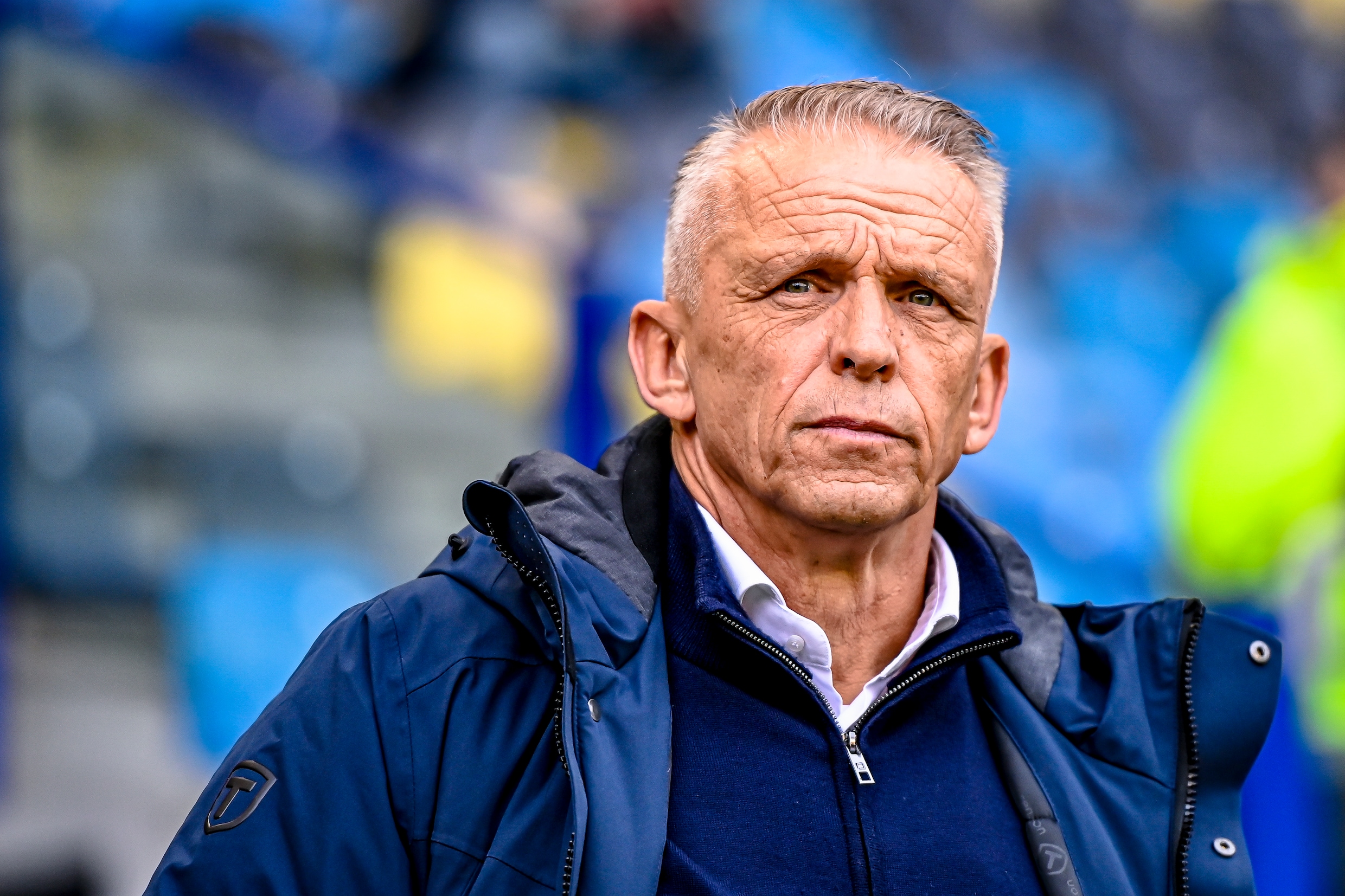 Vitesse degradeert na forse puntenaftrek, maar behoudt licentie | Trouw