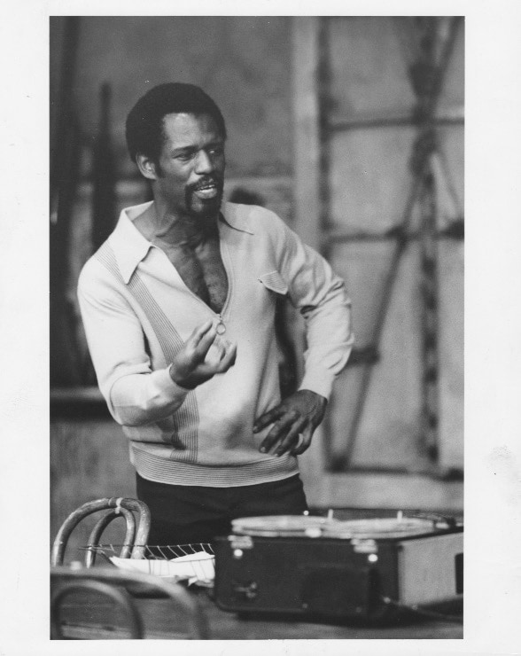 Dichter en rebel Gylan Kain (1942-2024) was in al zijn vezels een ...