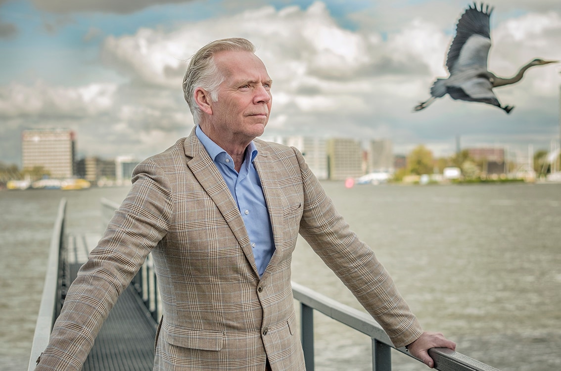 Cees van der Laan neemt afscheid als hoofdredacteur. ‘Ik ben wel een ...
