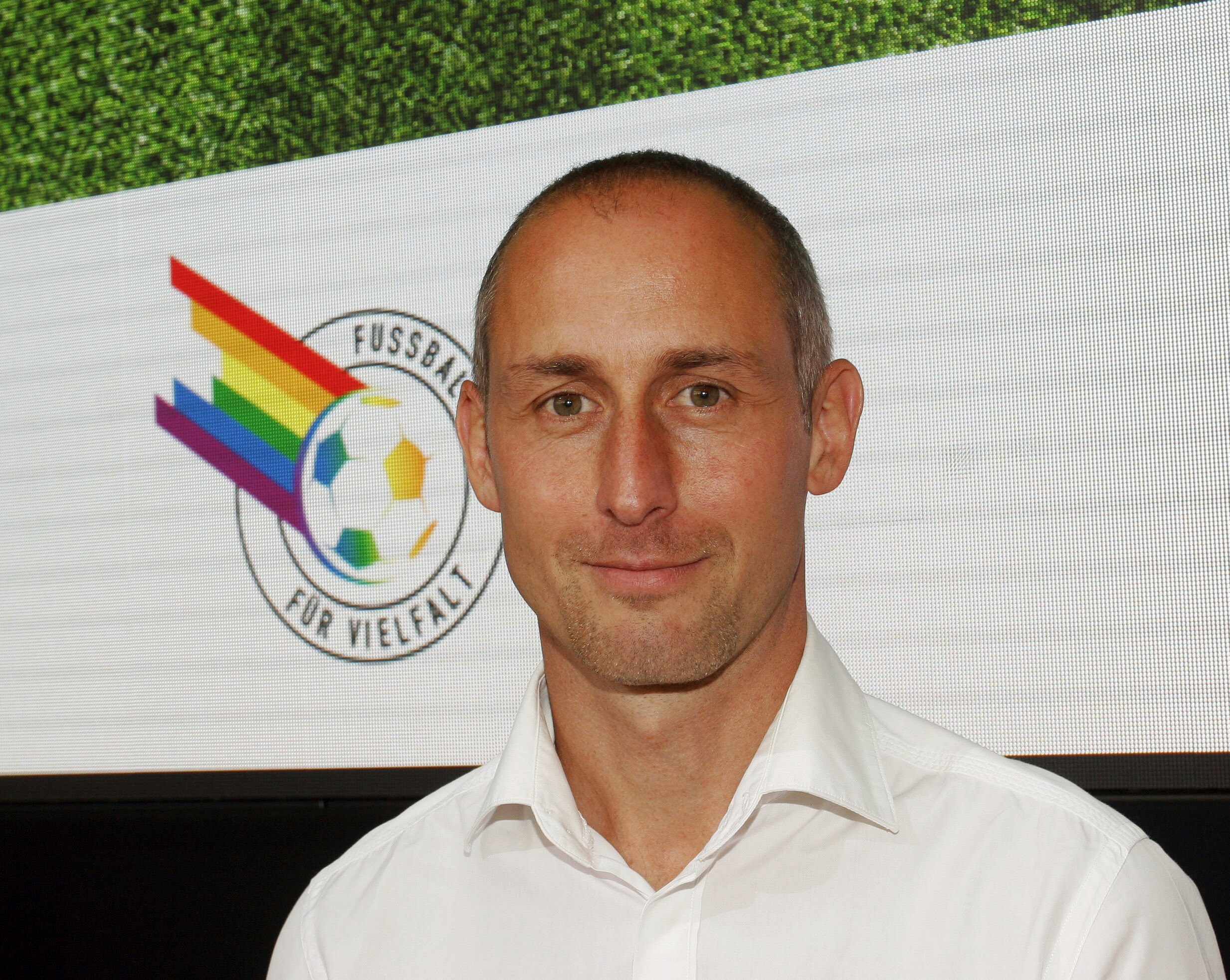 Coming-out day bij het voetbal? ‘De kans bestaat dat er niks gebeurt ...