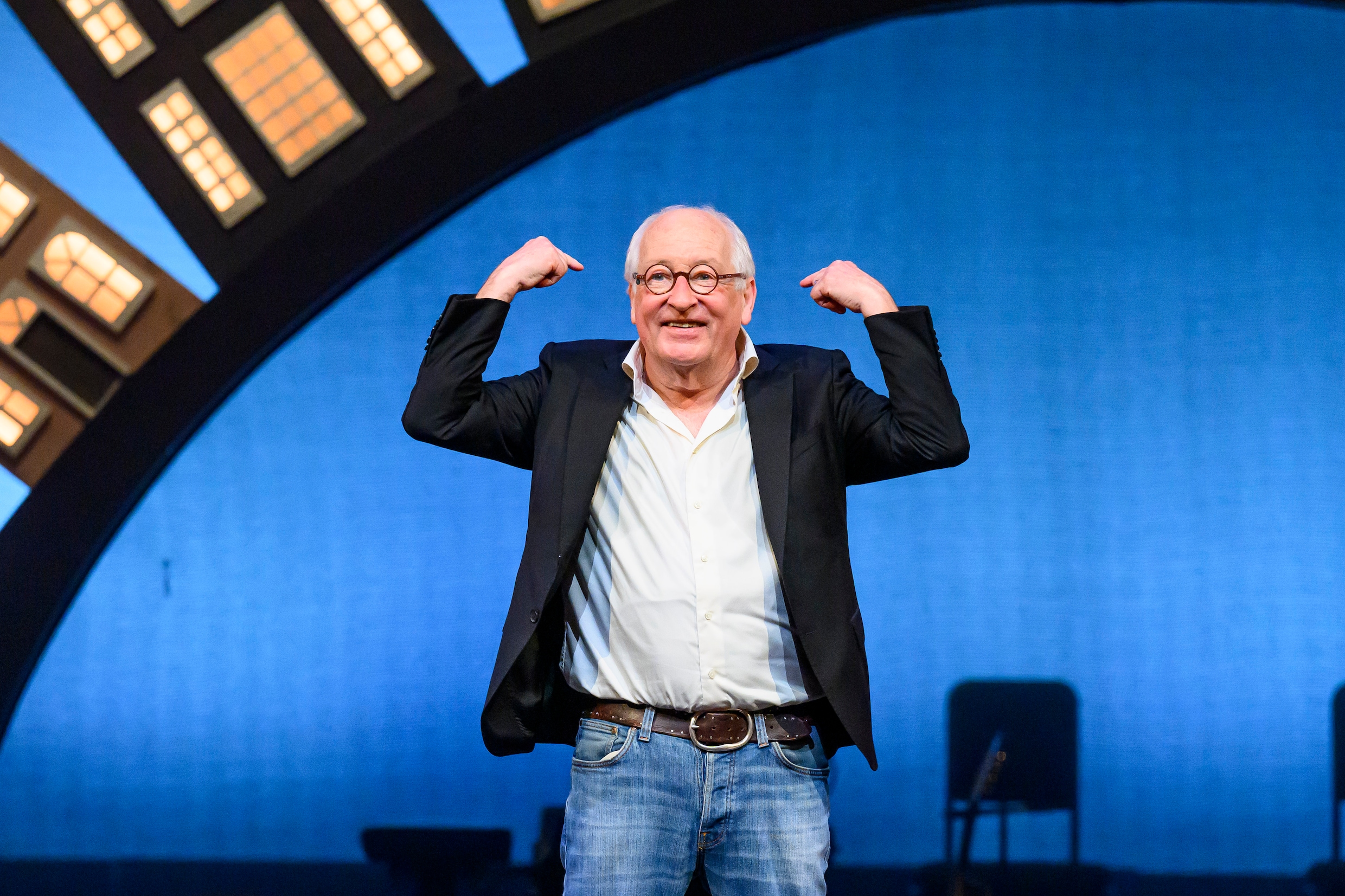 In het consequent blijven doen waar hij goed in was, lag Youp van ’t ...