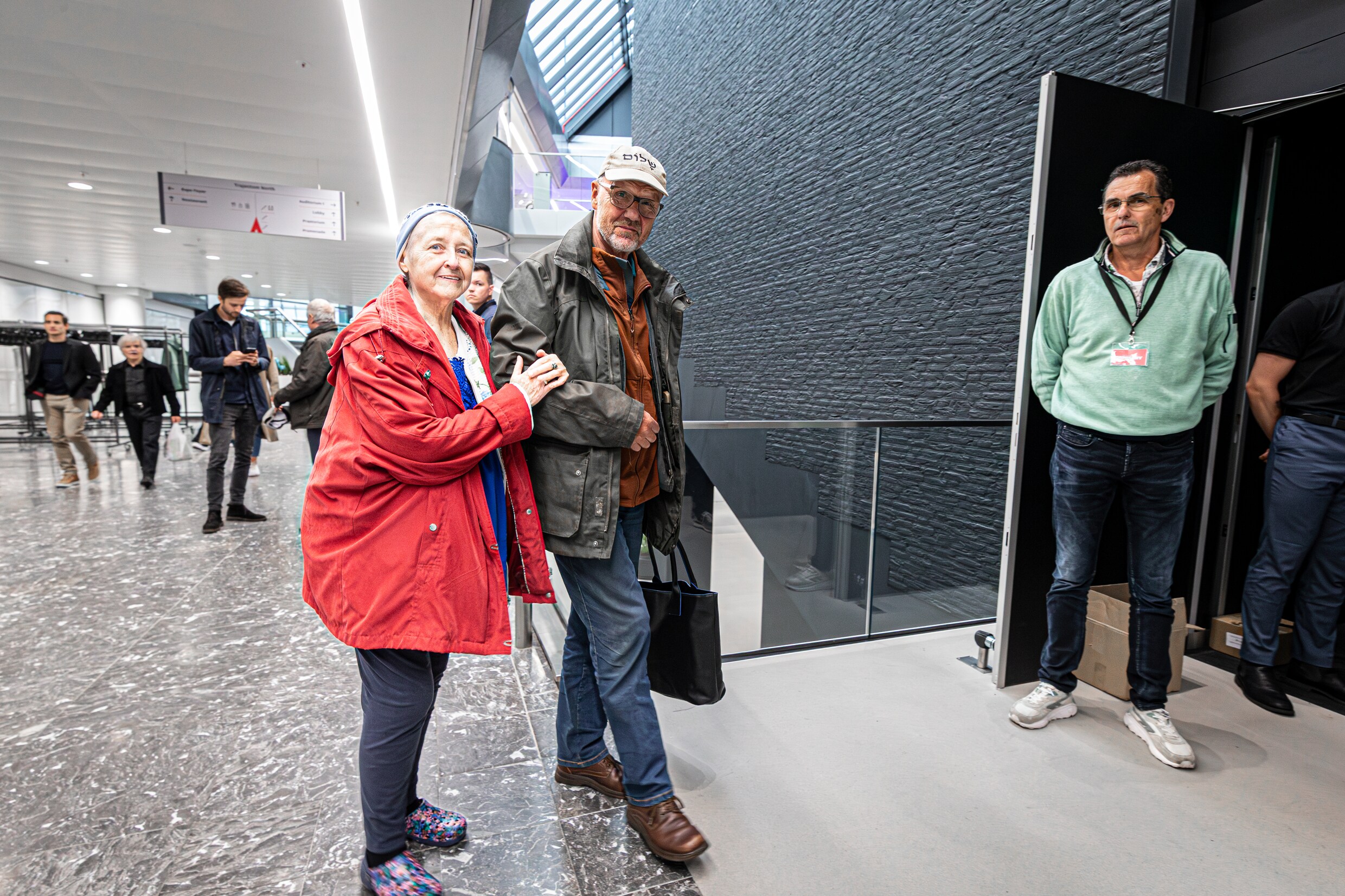 Volgens gebedsgenezer Tom de Wal is met geloof alles mogelijk: ‘Wie ...