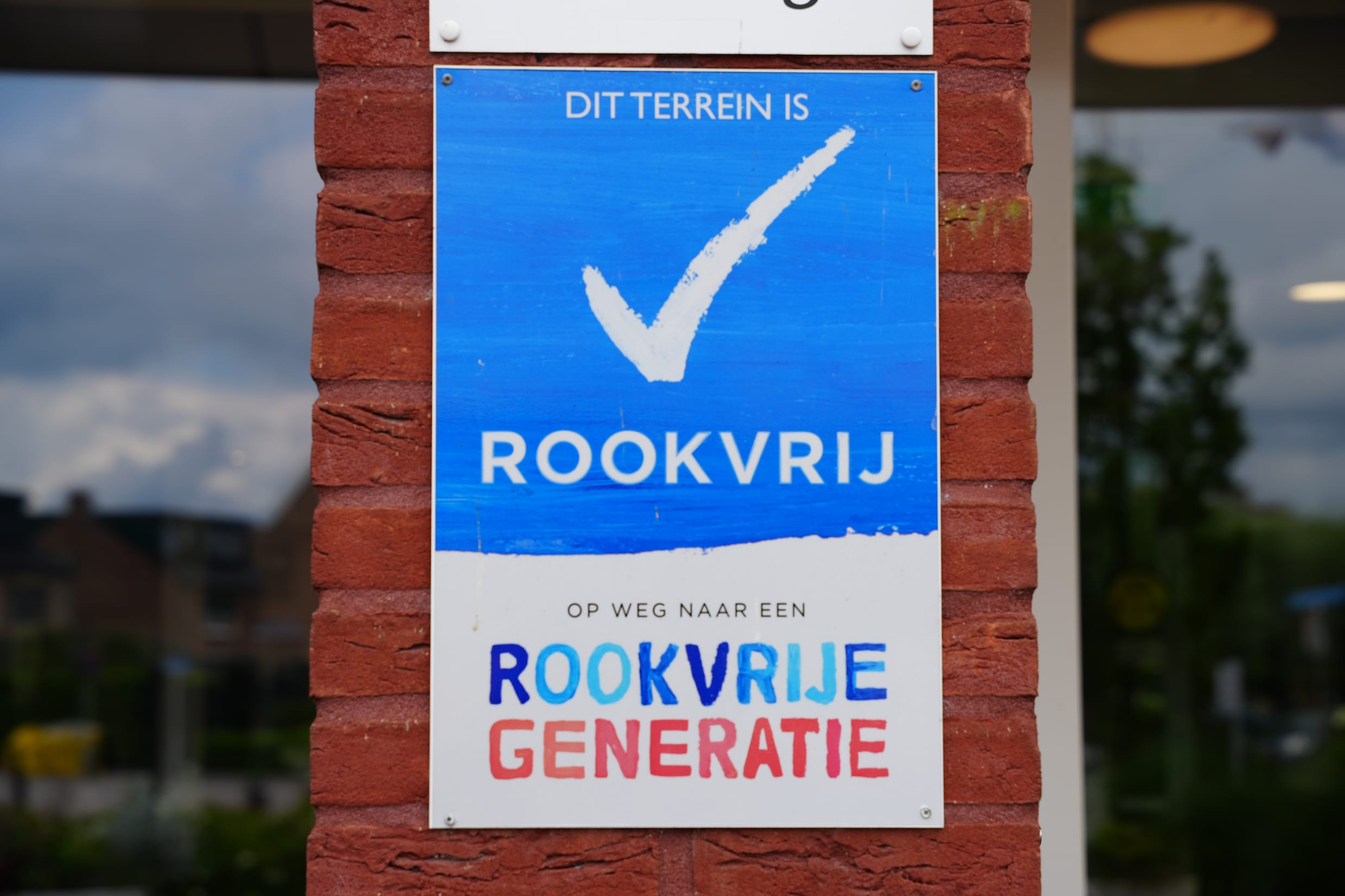 10 procent van rokers gestopt na accijnsverhoging, aldus RIVM | Trouw