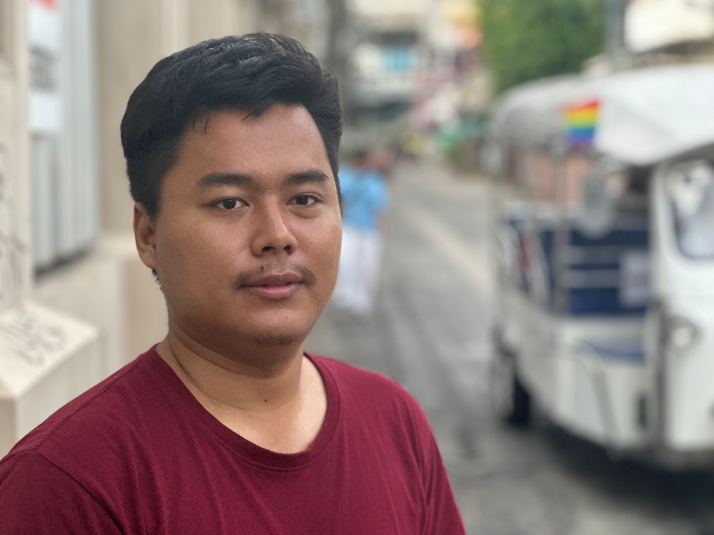 Click vluchtte uit Myanmar om niet te hoeven vechten in het leger | Trouw