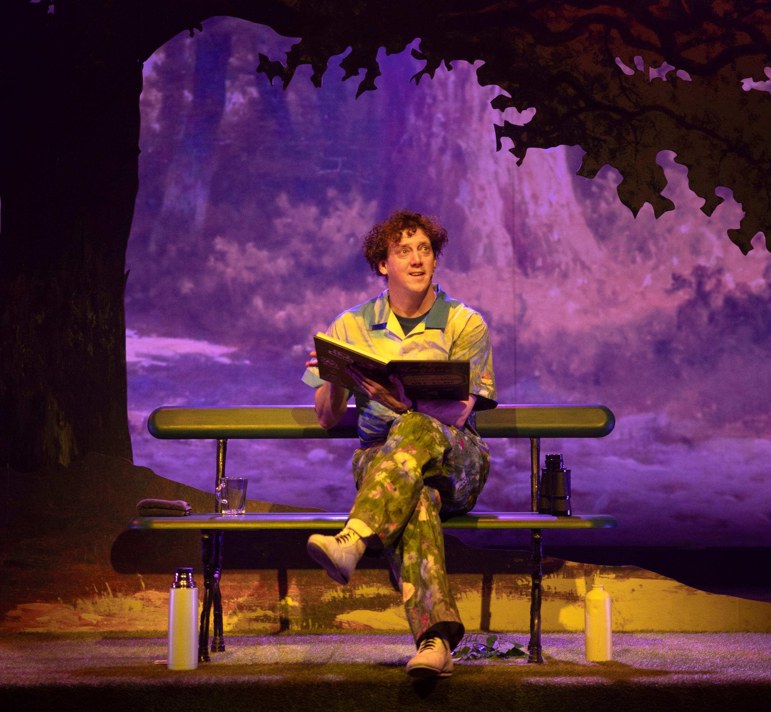 Jochem Myjer brengt energiek entertainment van de buitencategorie | Trouw