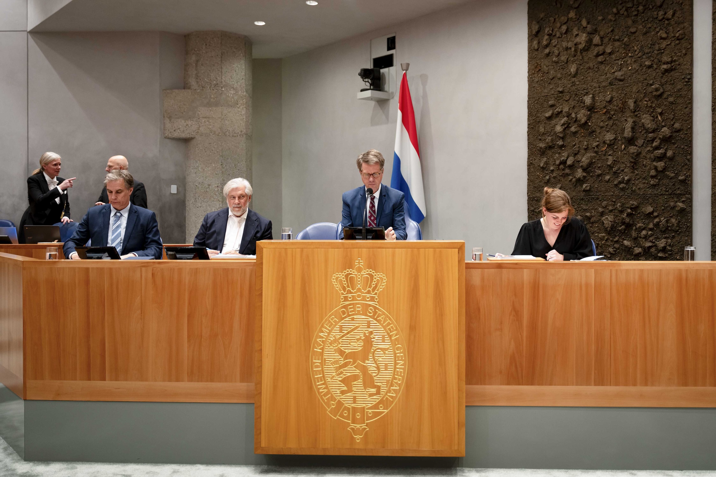 Is het gezag van Kamervoorzitter Bosma aangetast? ‘Hij zei geen sorry ...