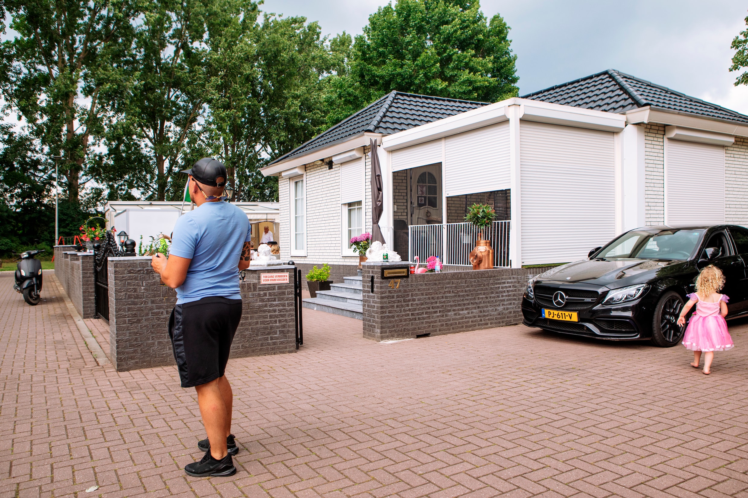 Fotoserie toont de warmte van het woonwagenkamp | Trouw