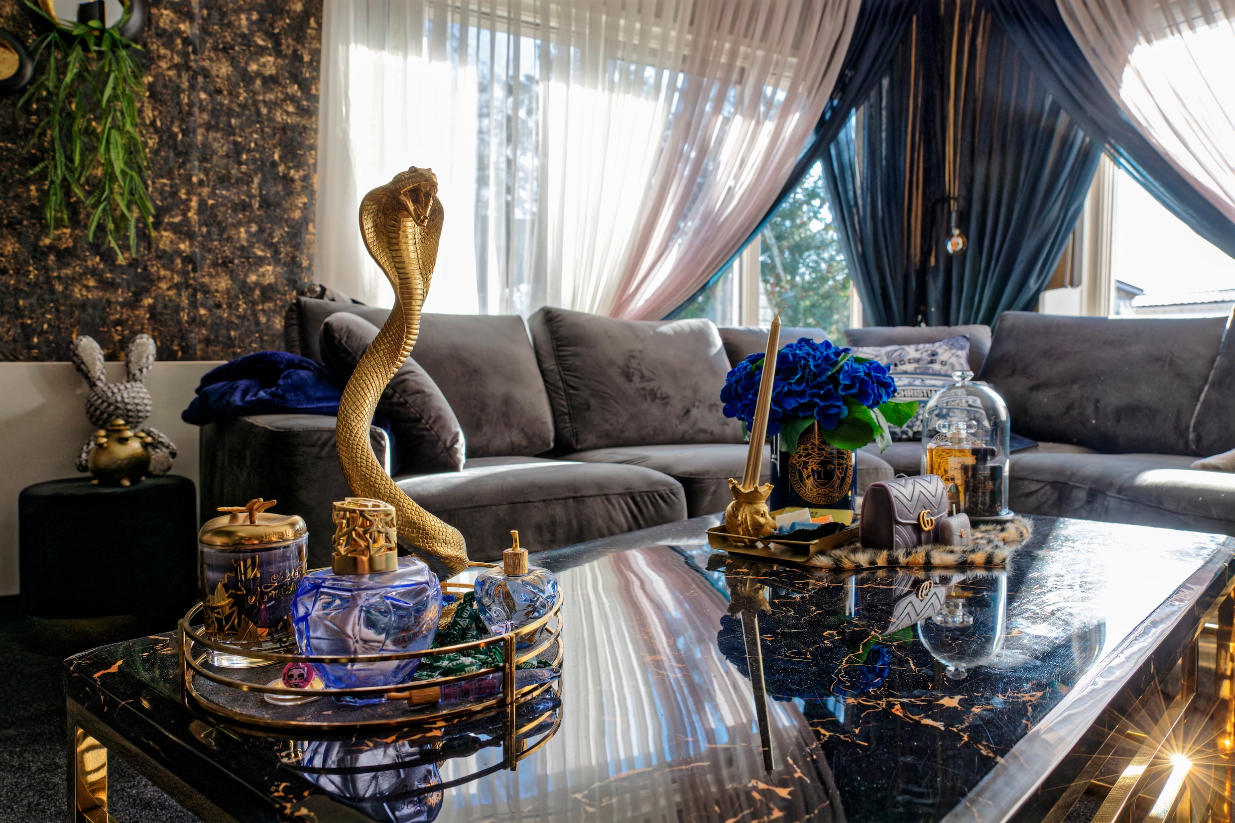 Fotoserie toont de warmte van het woonwagenkamp | Trouw