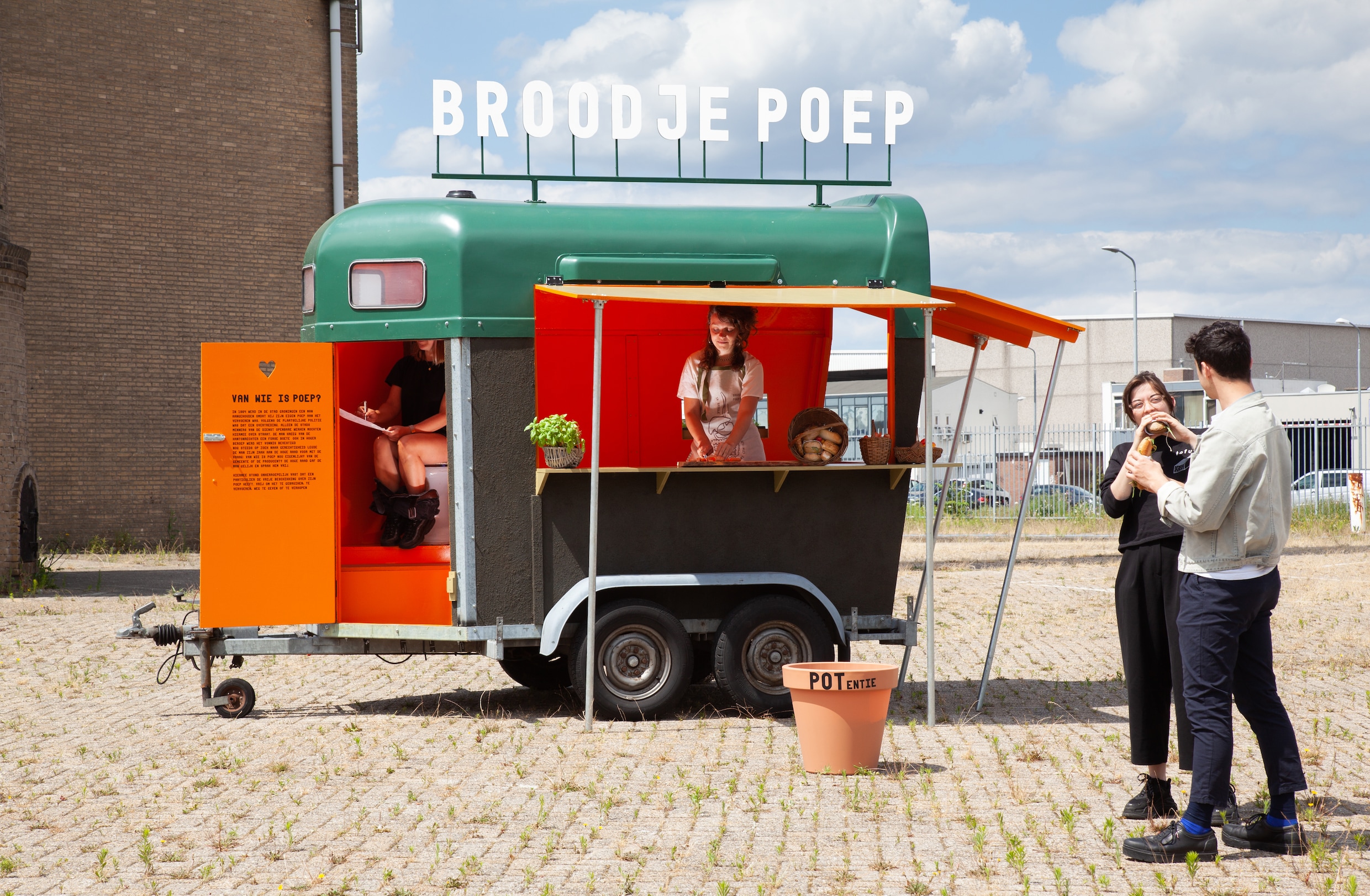 Ontwerpers bij de Dutch Design Week zijn opvallend duurzaam bezig | Trouw