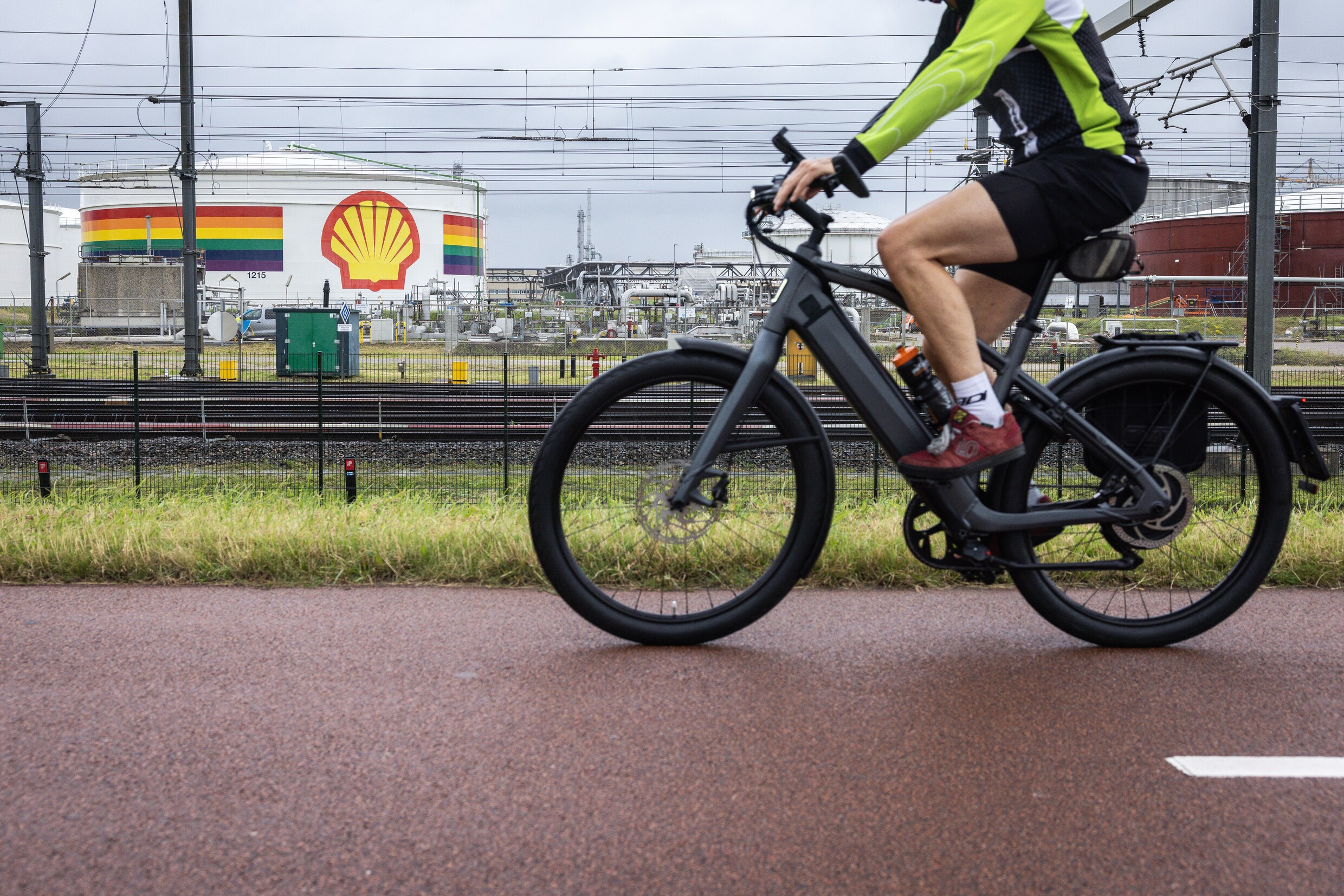 Winsten stijgen sterker dan de lonen | Trouw