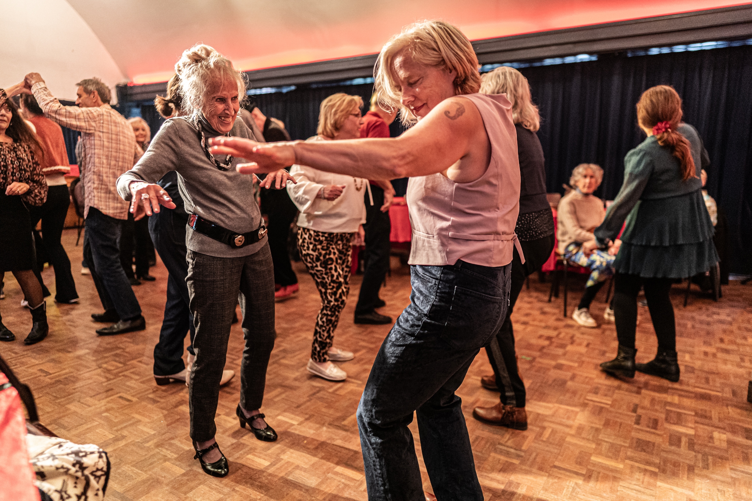 Ouderen swingen op ADE: ‘Nu ben ik moe, maar het was heerlijk’ | Trouw