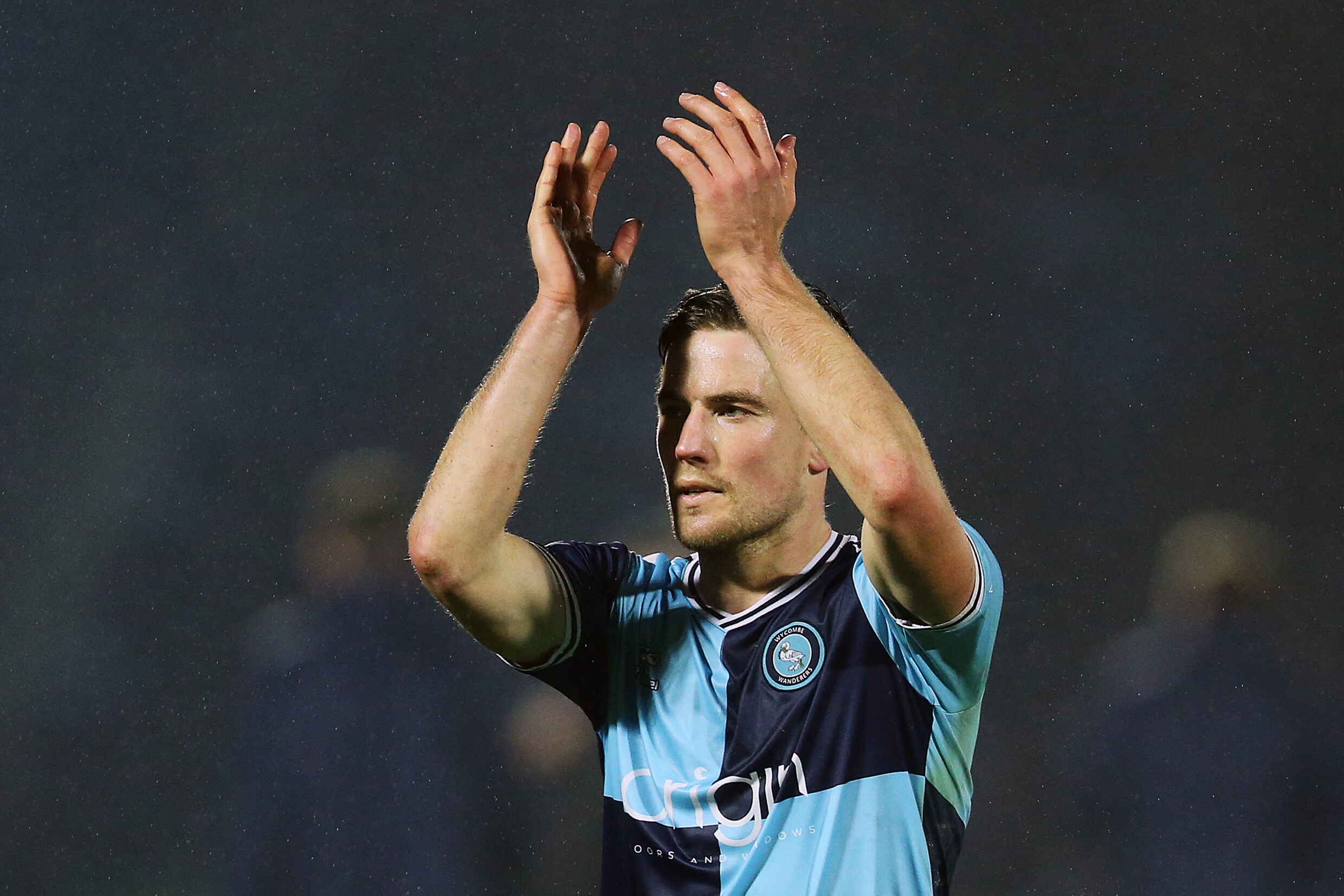 David Wheeler steunt als enige mannelijke prof het protest van ...