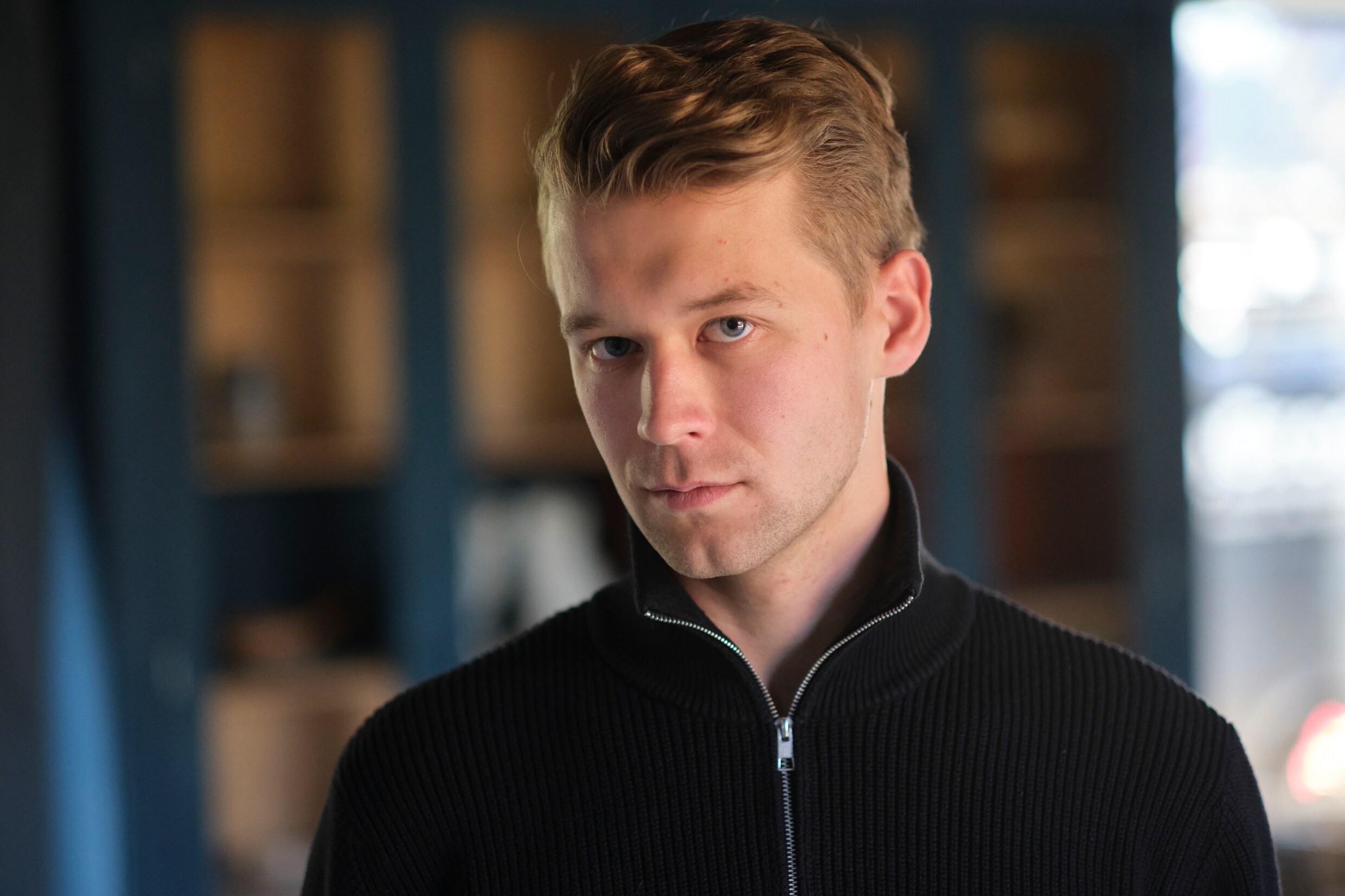 Homme Jan de Groot, de schaatser die ook kunstschilder is | Trouw