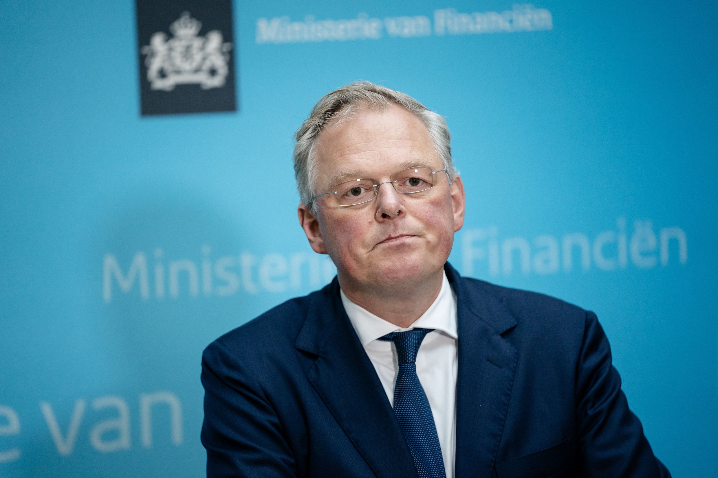 De roep om regels voor politici met zakelijke belangen klinkt al jaren ...