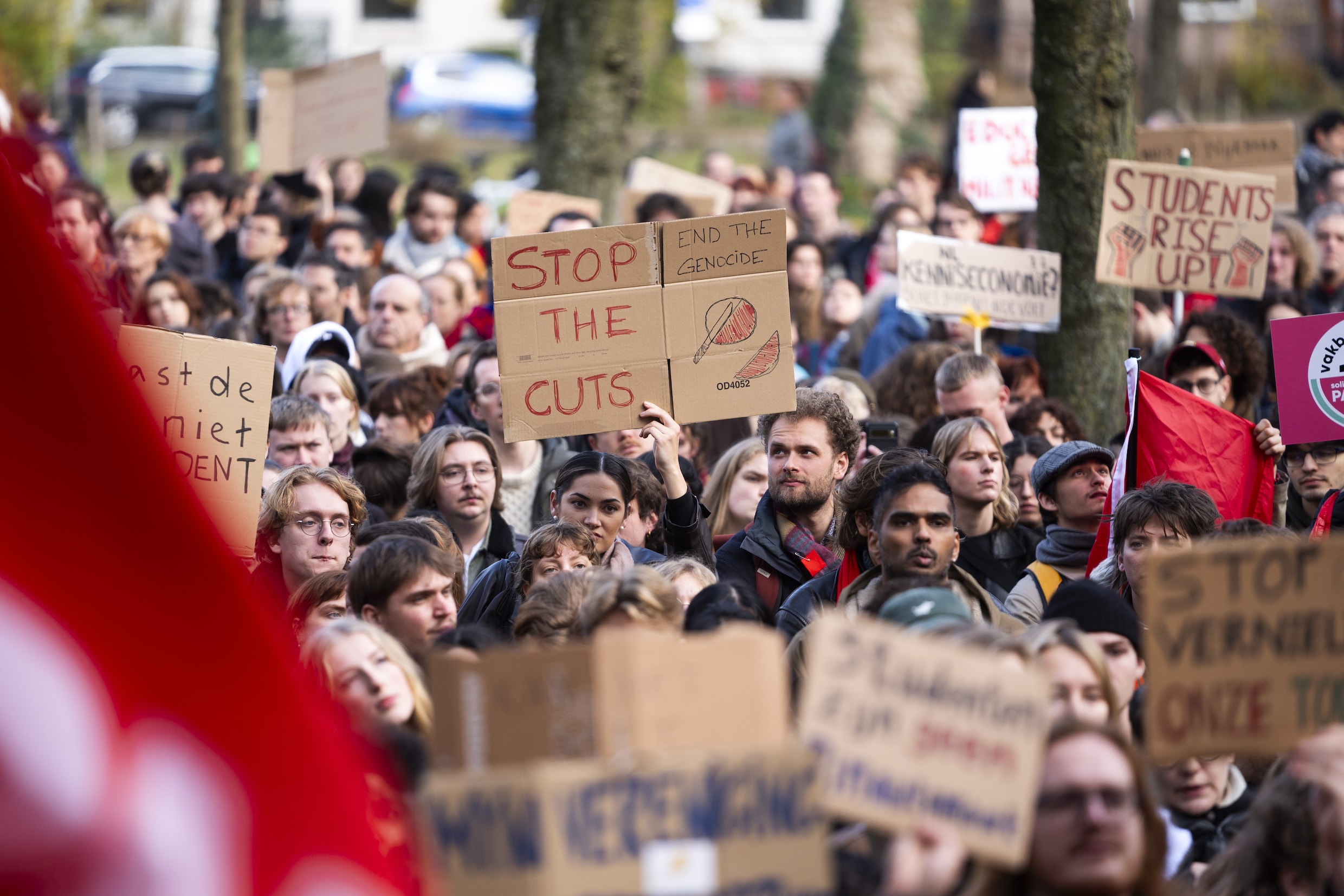 Toch protest tegen bezuinigingen in het onderwijs. ‘Ik wil een signaal ...