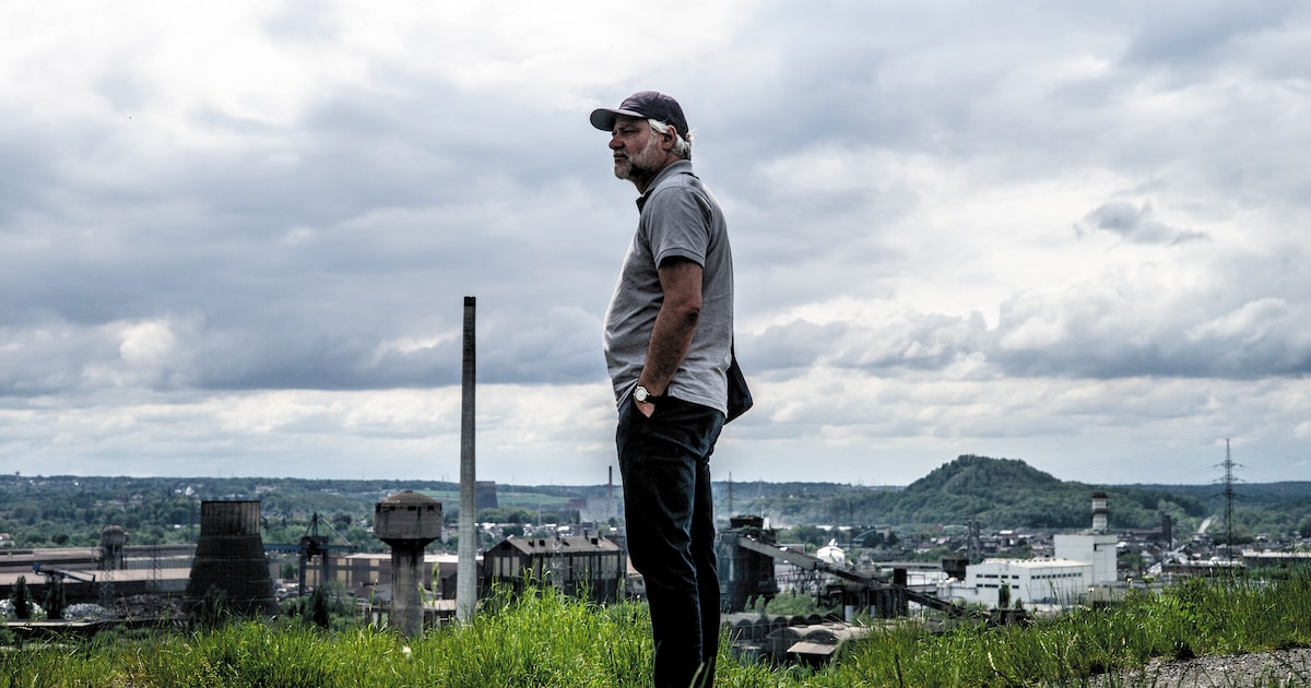 Charleroi-kenner Pascal Verbeken neemt je mee door zijn stad: ‘Een ...